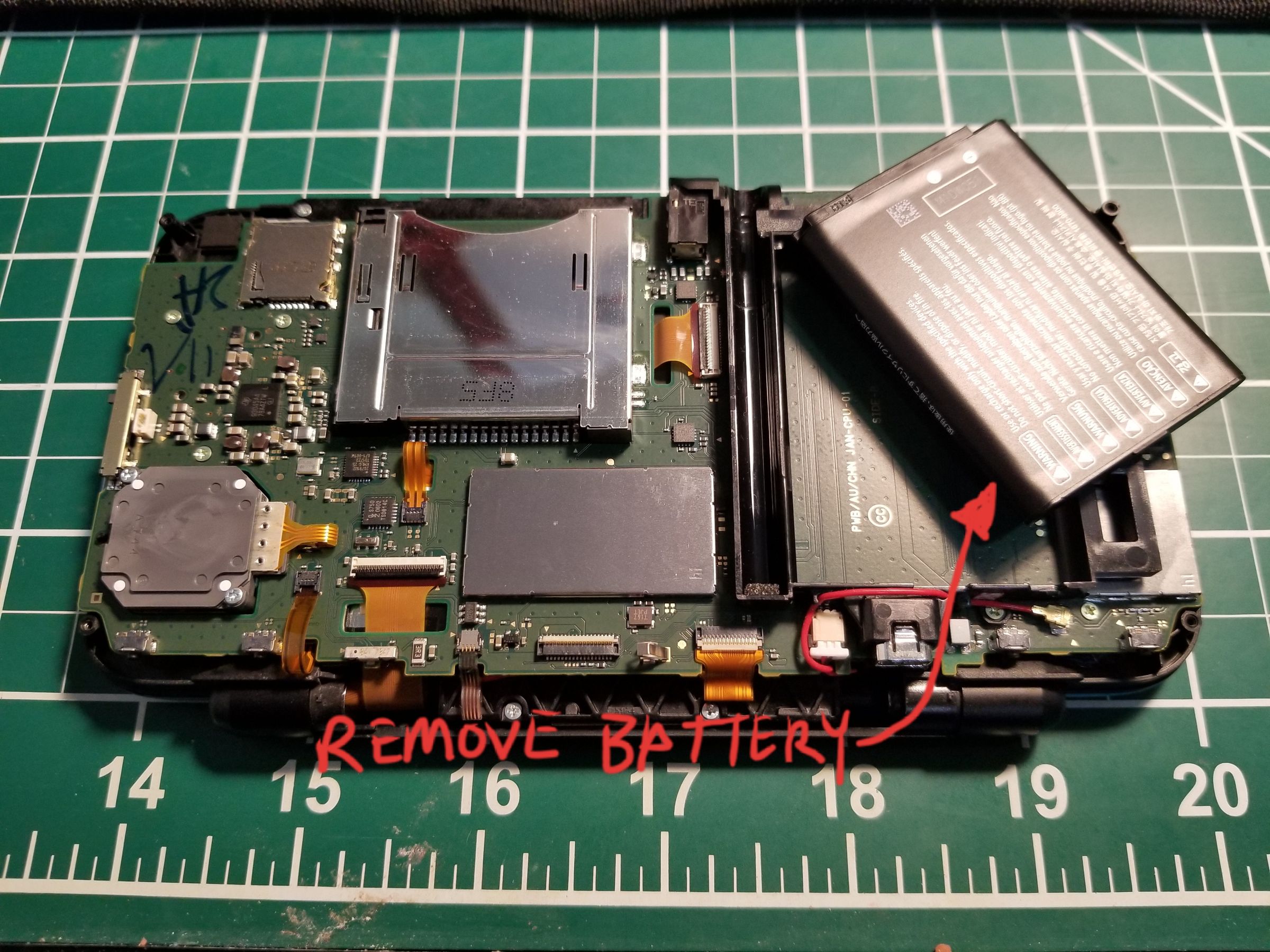 Replace Upper Screen for Nintendo 2DS XL : 15 Steps - Instructables