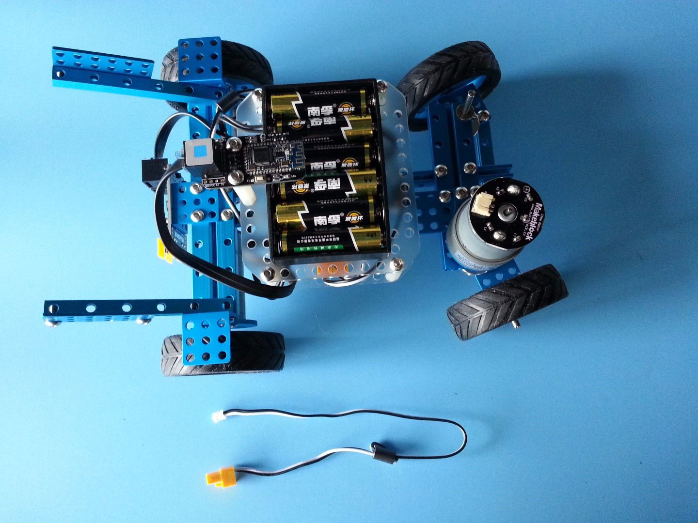 How to Build a Skill Racing Car With Makeblock : 28 Steps (with ...