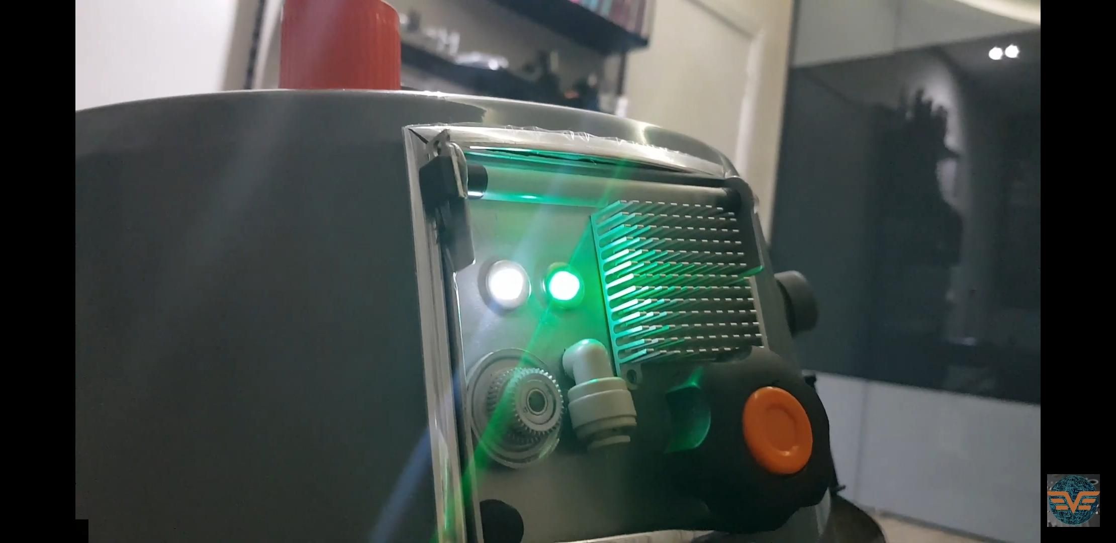 How to Make a Real Size Astromech Droid : 5 Steps (with Pictures ...