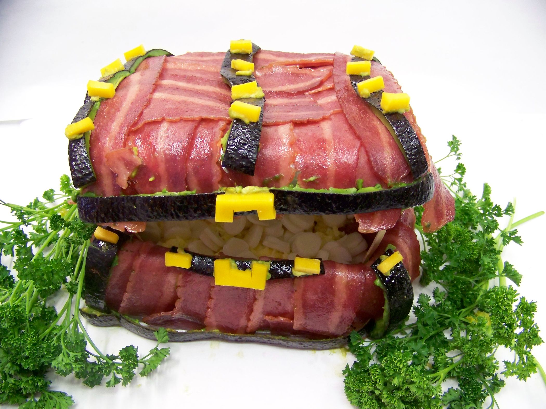 Bacon Treasure Box : 7 Steps - Instructables