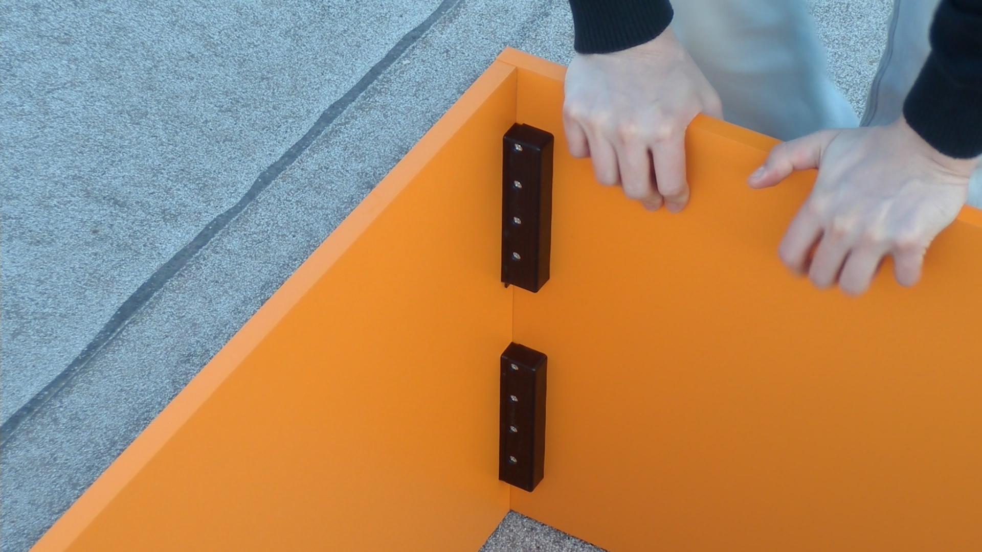 Collapsible Portable Display Stands/Boxes With Built-In Storage Space ...