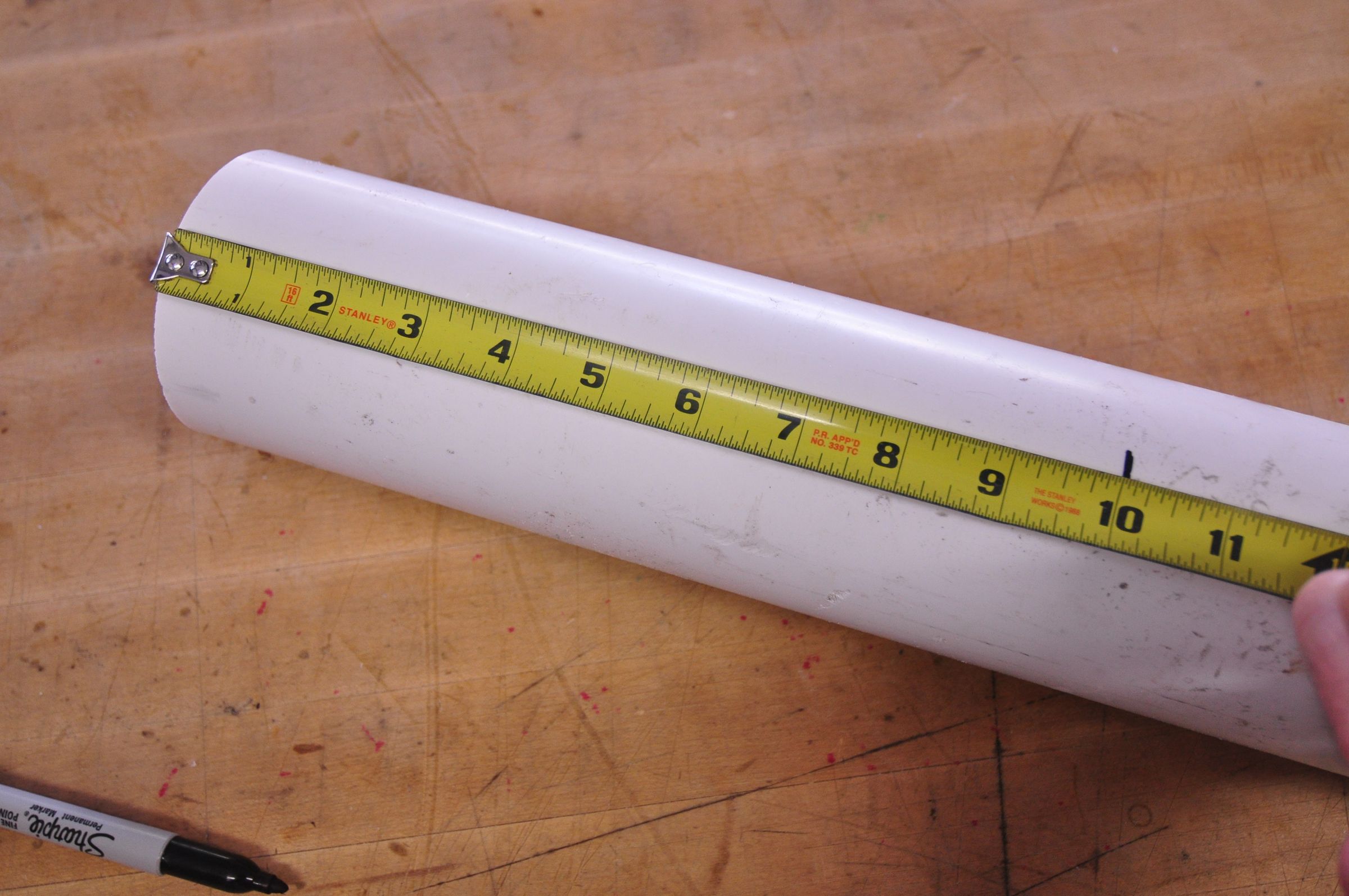 Rock Solid Skateboard Hanger From PVC Pipe : 5 Steps (with Pictures ...