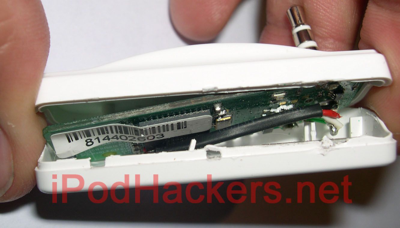 Mod Your 5G Video IPod With Internal Bluetooth : 8 Steps (with Pictures ...