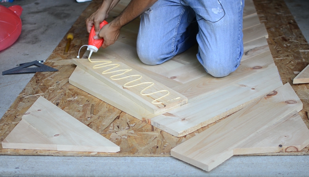 $20 Full Build Herringbone Dinner Table : 14 Steps (with Pictures ...