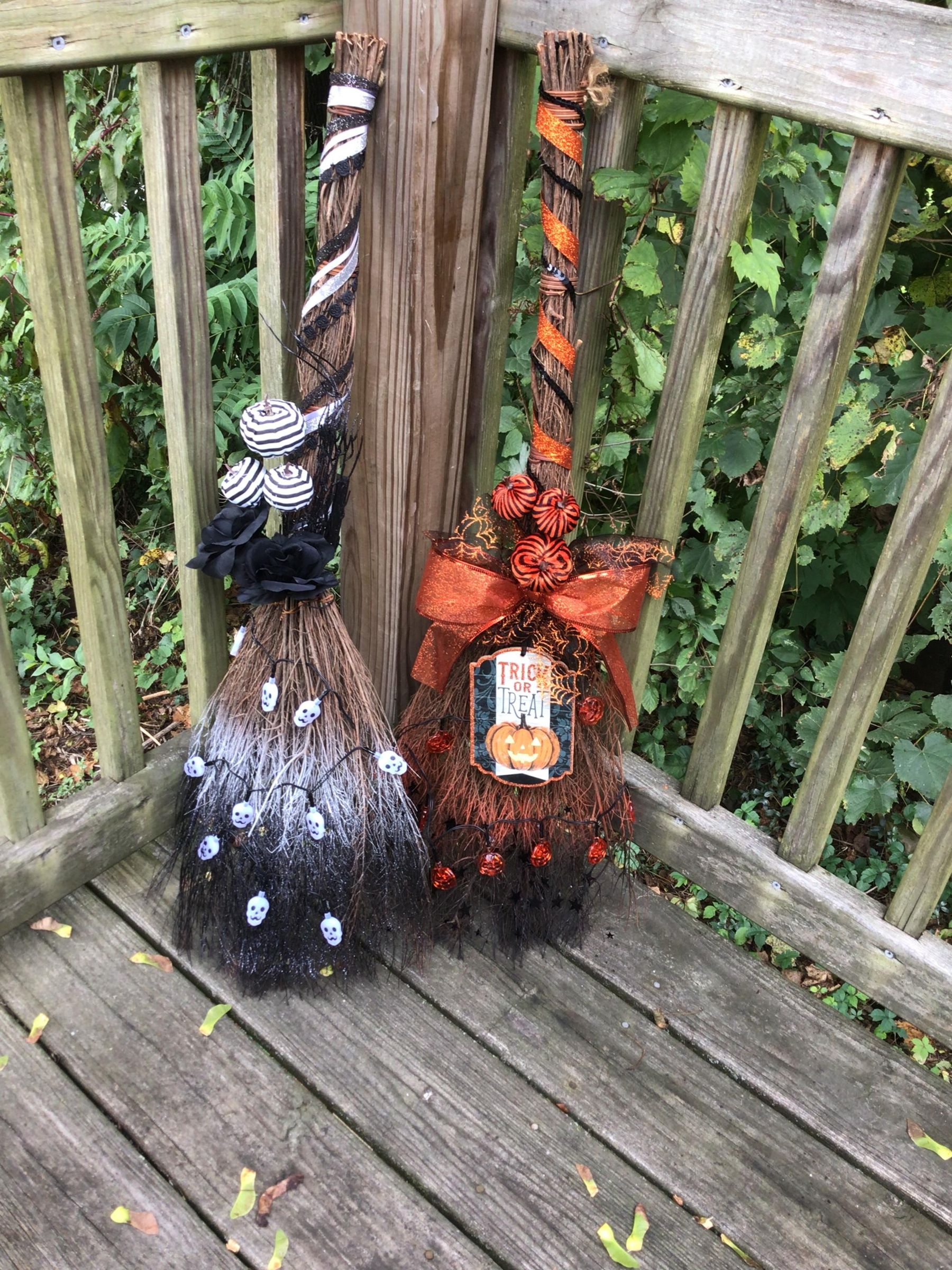 Halloween Broom Decoration : 5 Steps - Instructables