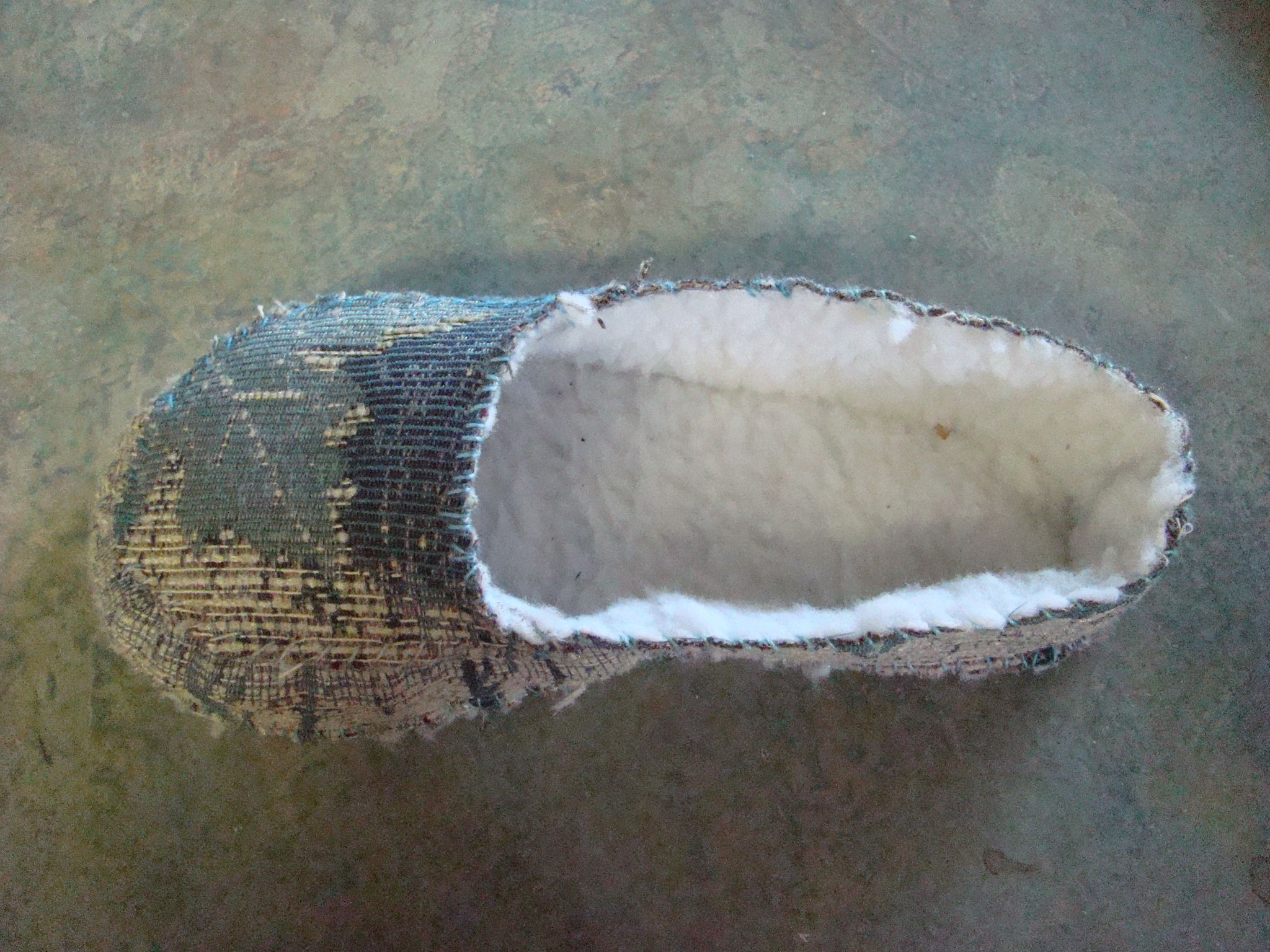 DIY Slippers : 16 Steps (with Pictures) - Instructables