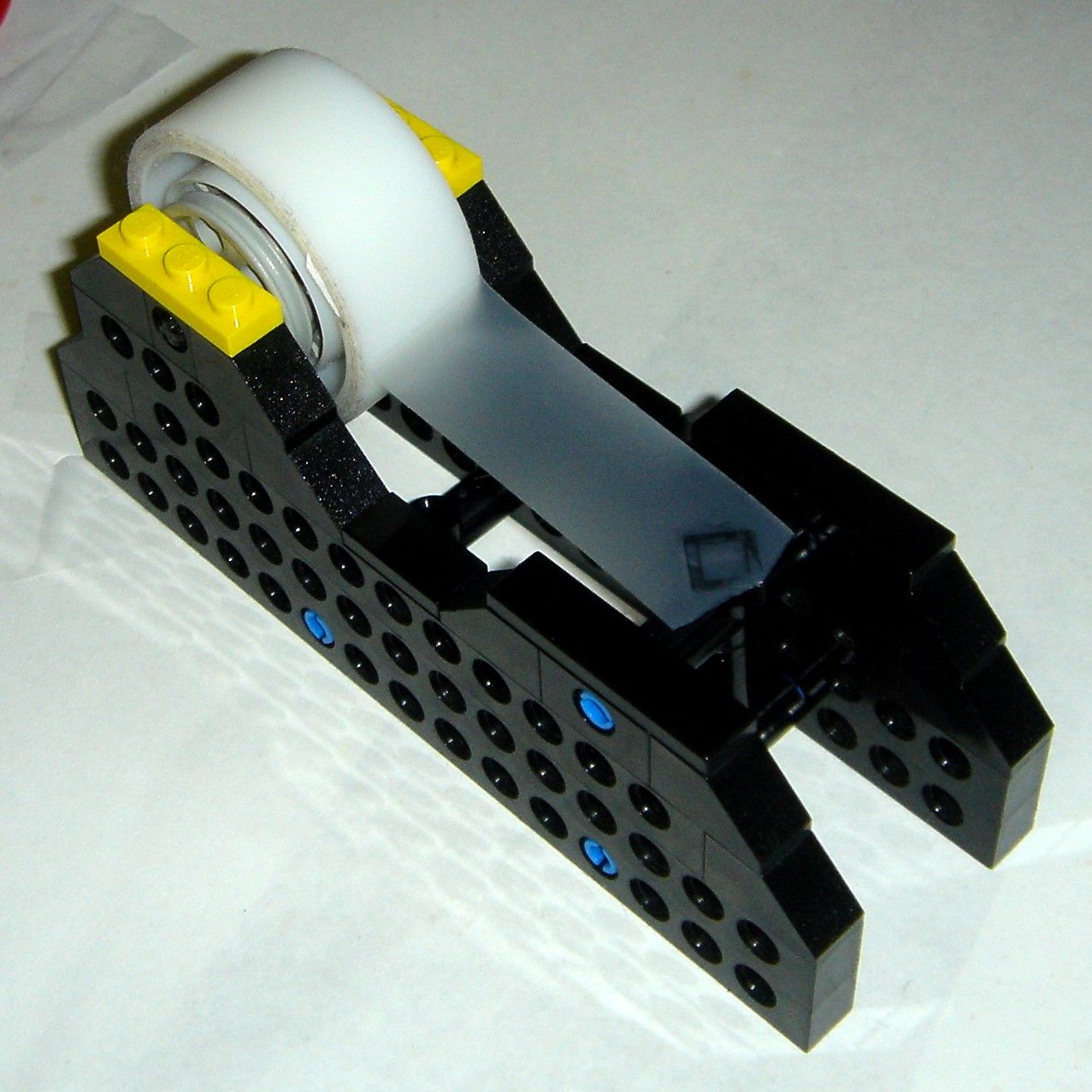 Lego Tape Dispenser : 3 Steps - Instructables