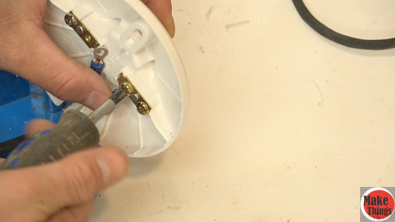 Light Bulb Security Mount : 8 Steps (with Pictures) - Instructables