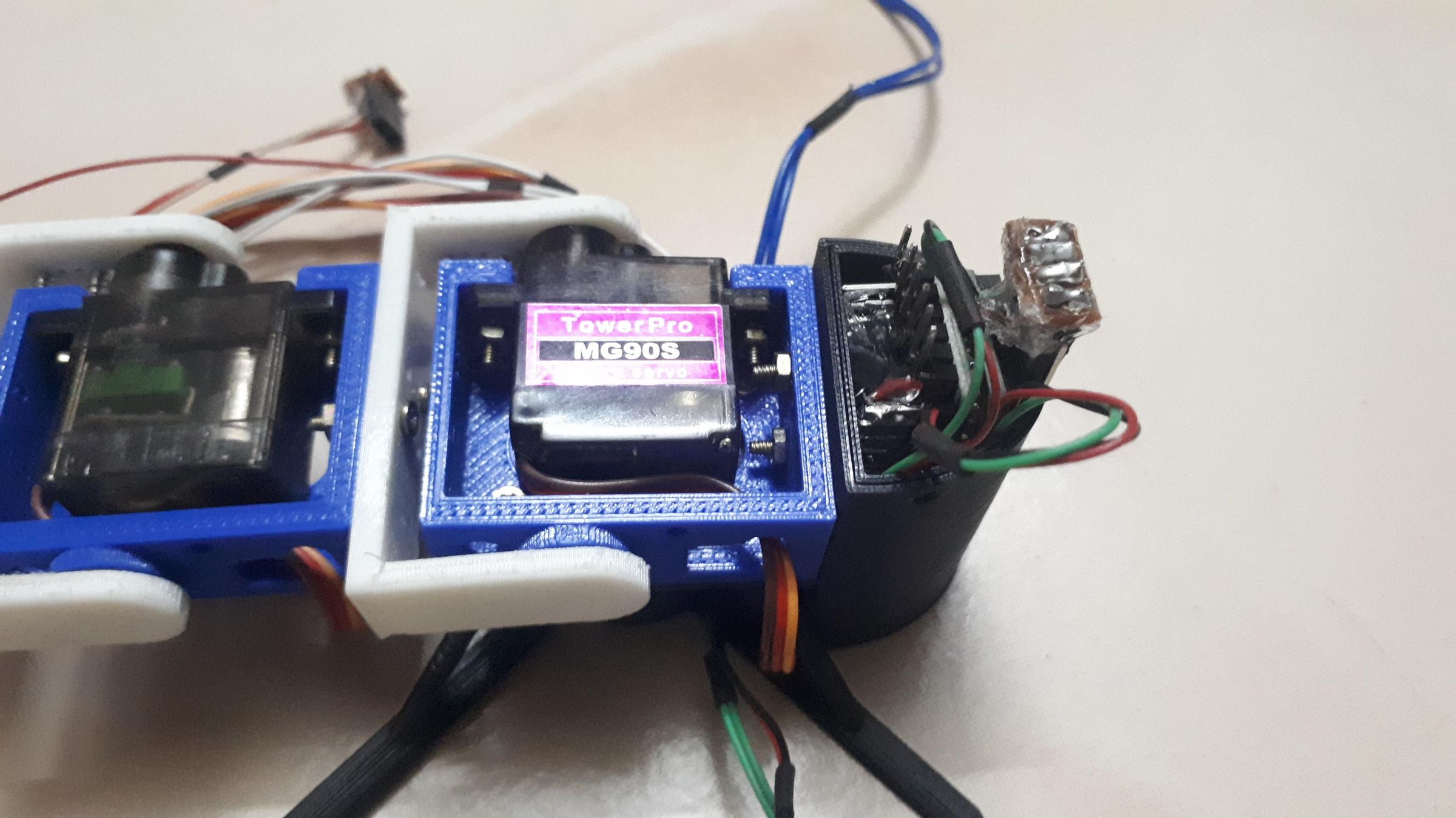 Inchworm Robot - Modular, Move Allsides With BT App : 22 Steps (with ...