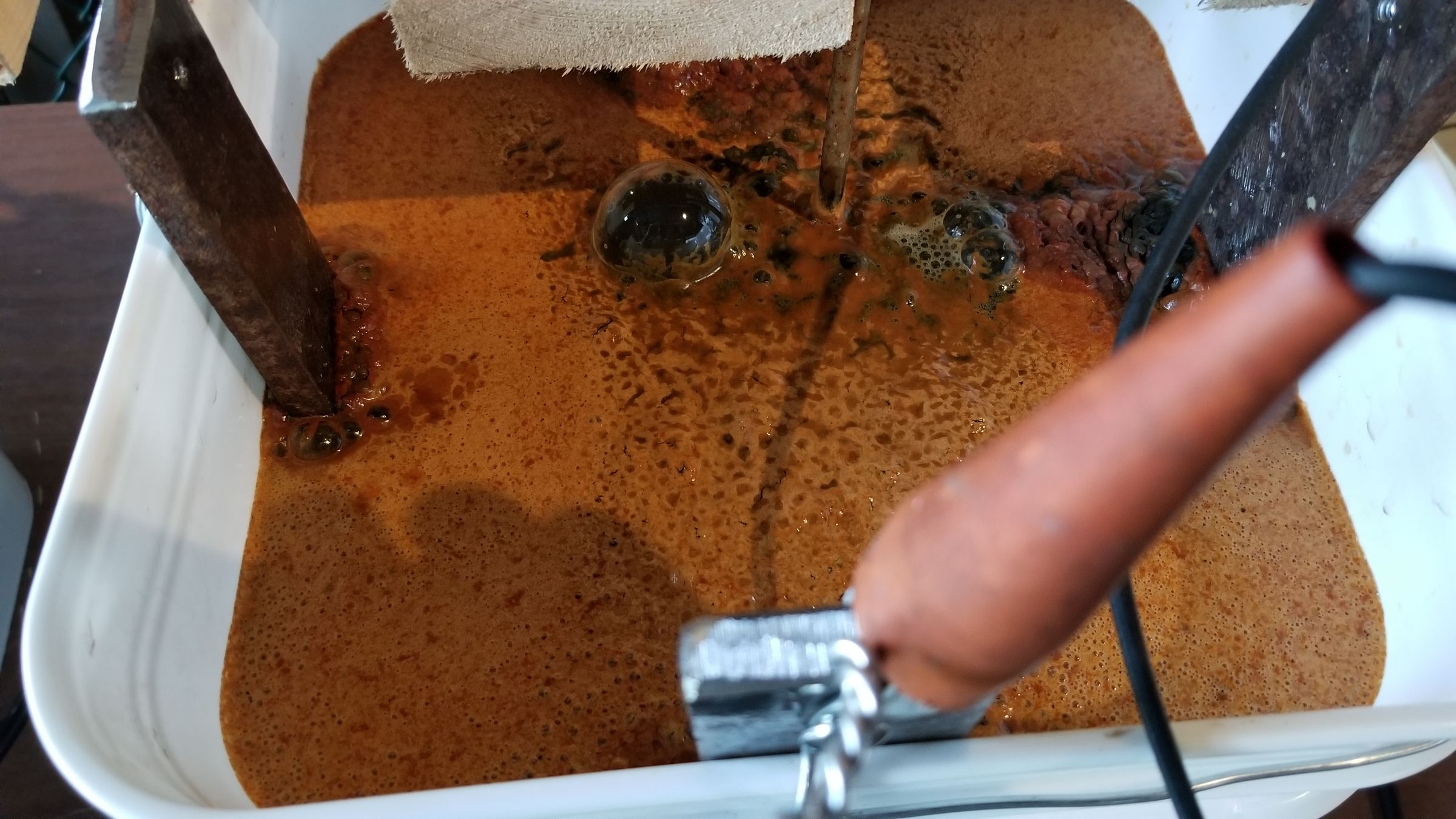 RUST!!! Removal. Using Electrolysis. : 28 Steps (with Pictures ...