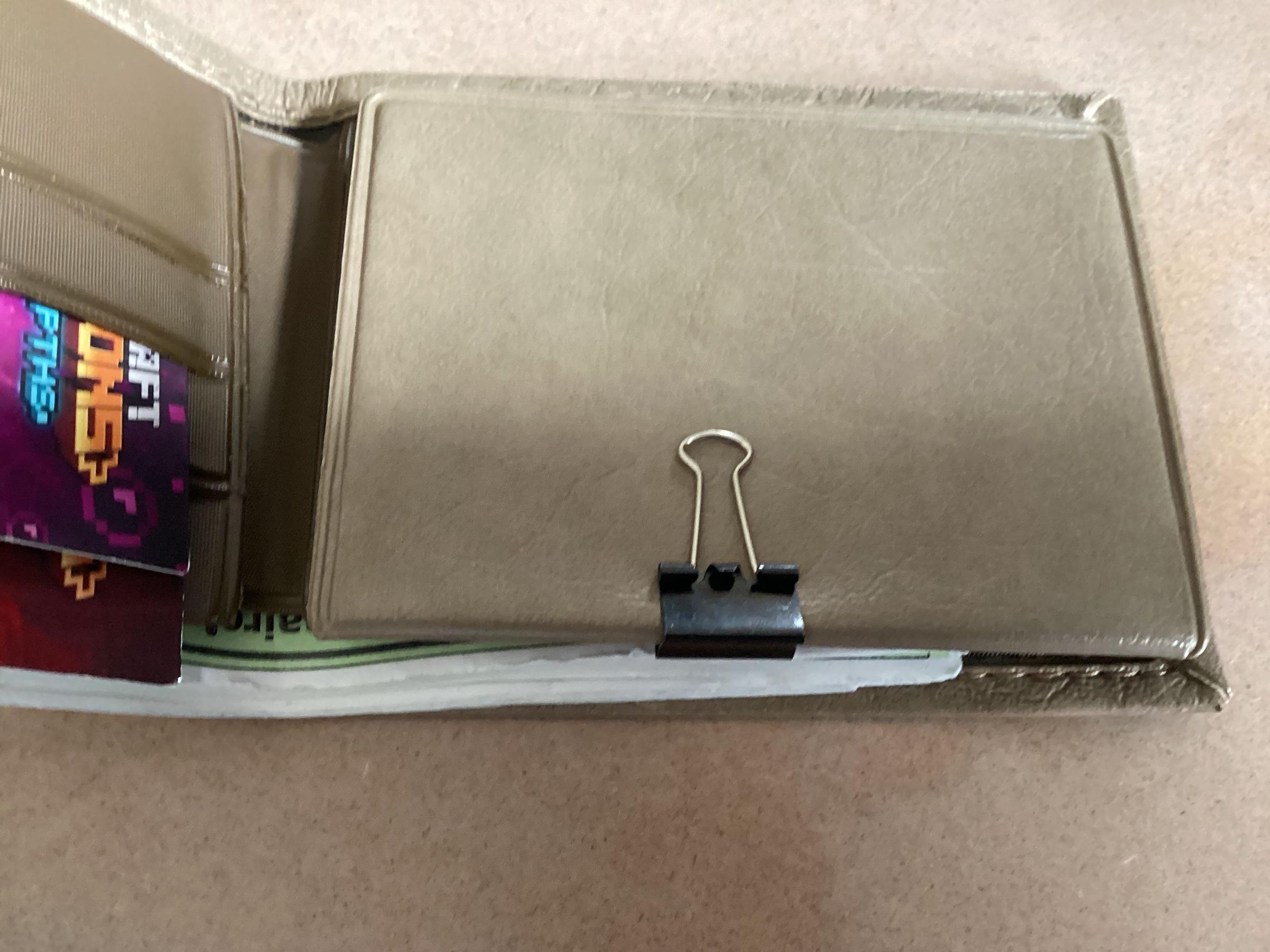 How to Attach Your Keys to Your Wallet So You Never Lose Them : 4 Steps ...