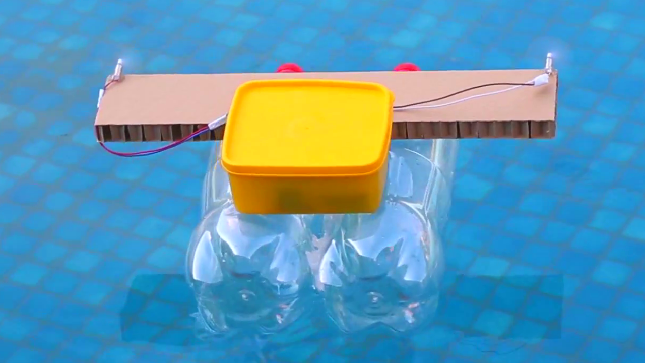 How to Make DIY Remote Control Hoverboat at Home : 4 Steps - Instructables