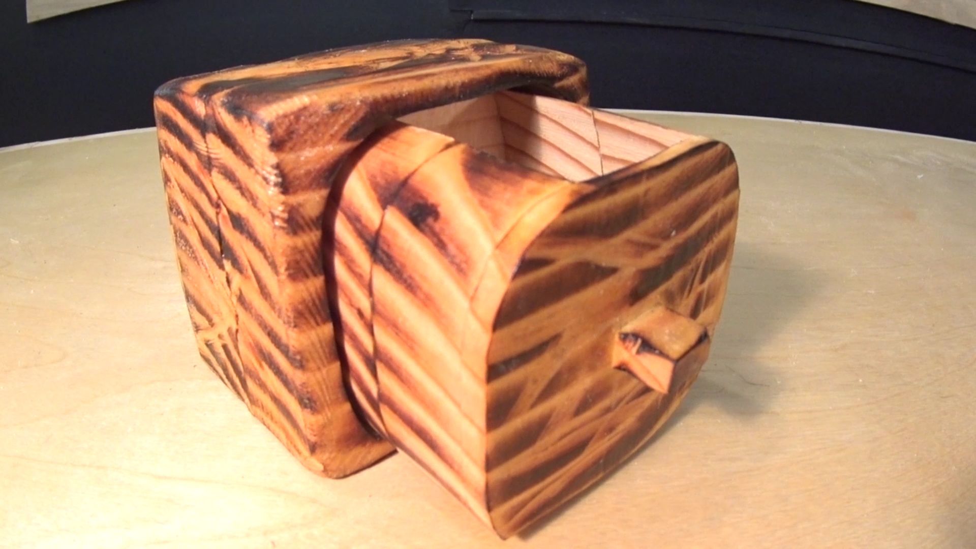 Primitive Little Keepsake Box : 13 Steps (with Pictures) - Instructables