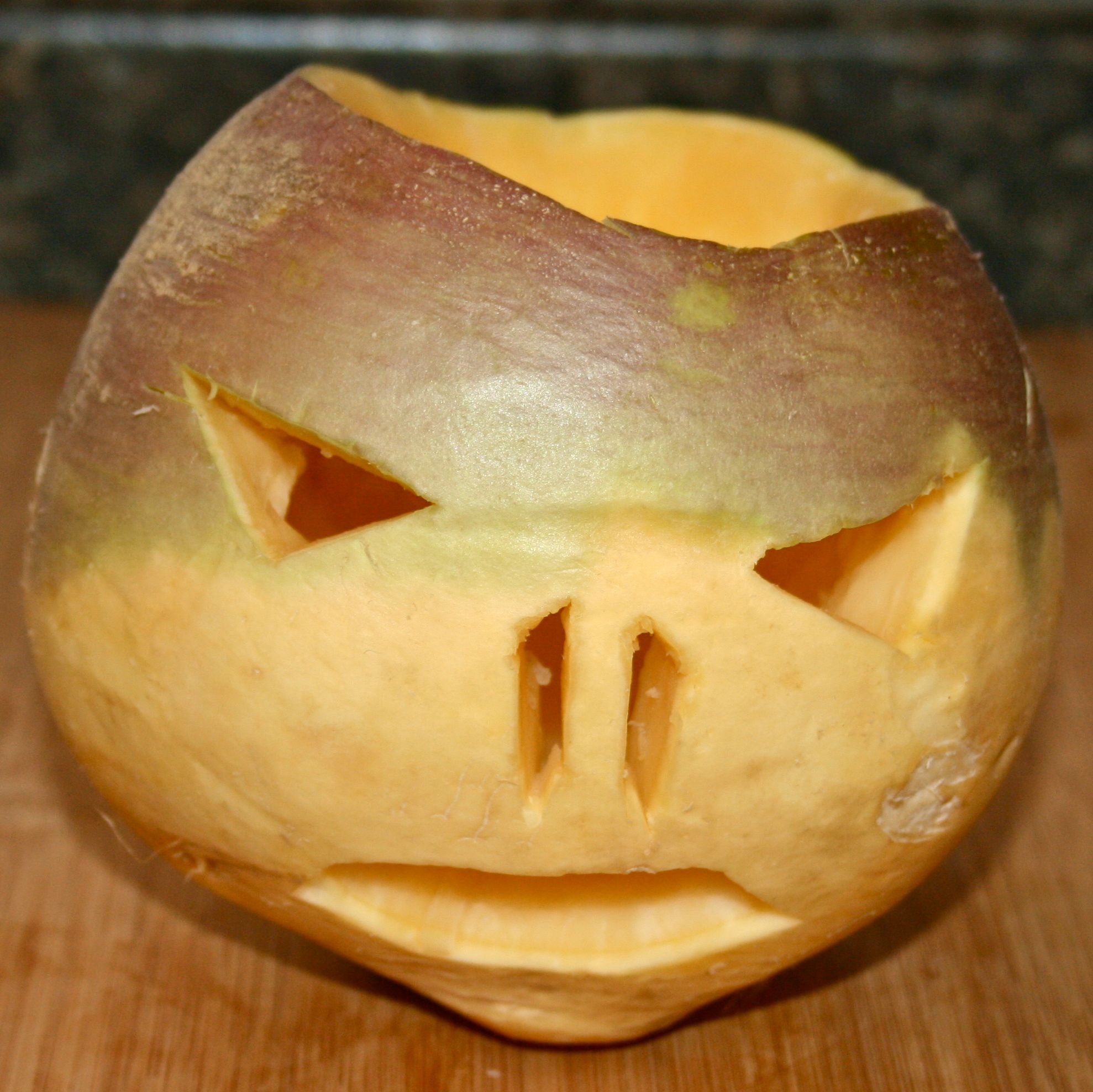 Traditional Jack-O-Lantern : 6 Steps (with Pictures) - Instructables