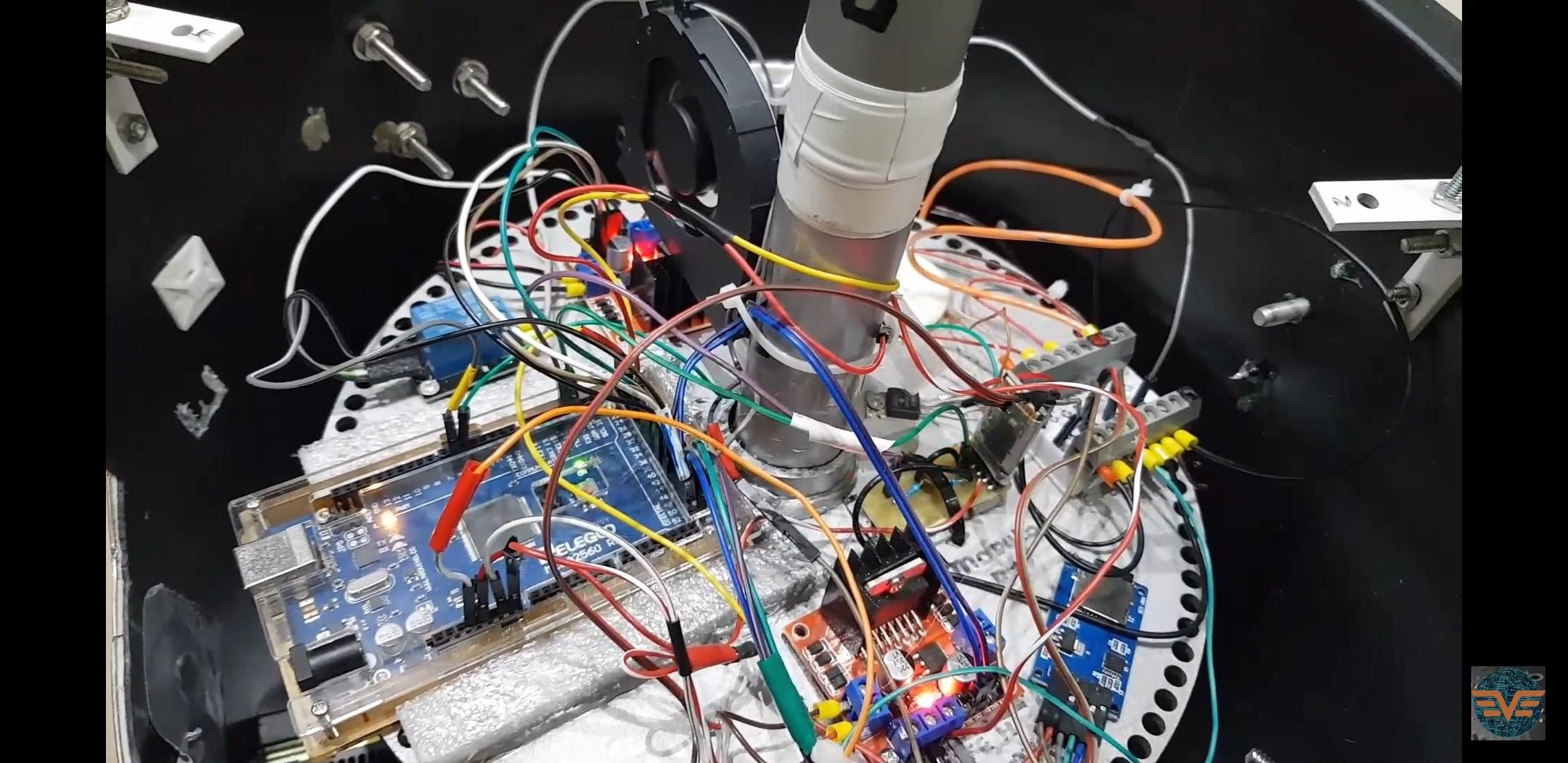 Homemade Real Size Astromech Droid : 5 Steps (with Pictures ...