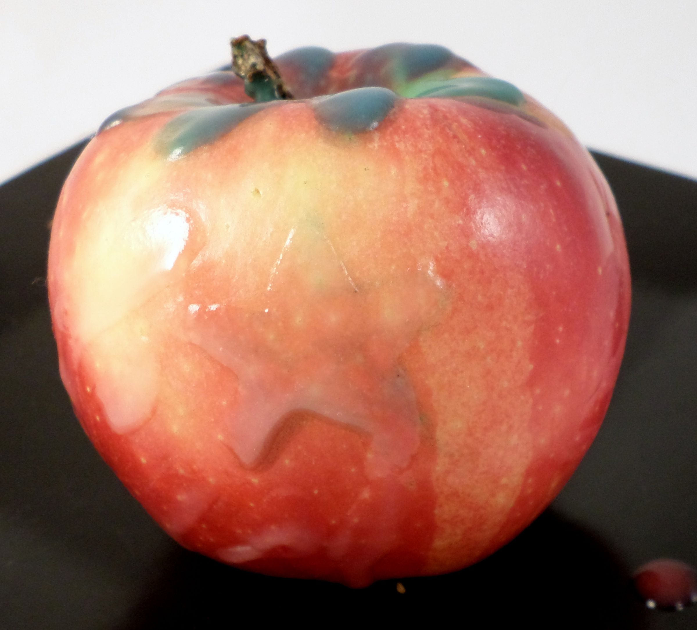 Glowing Edible Paint : 7 Steps (with Pictures) - Instructables