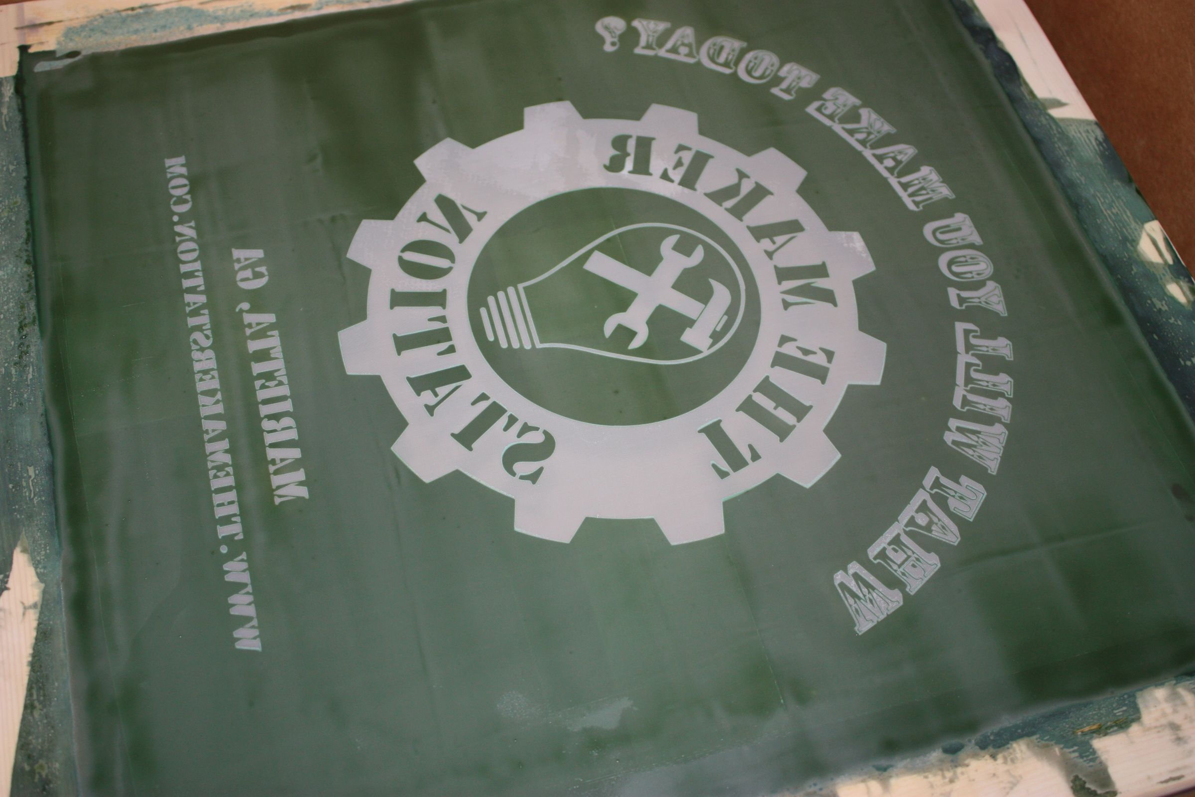 DIY T-shirt Screen Printing : 9 Steps (with Pictures) - Instructables