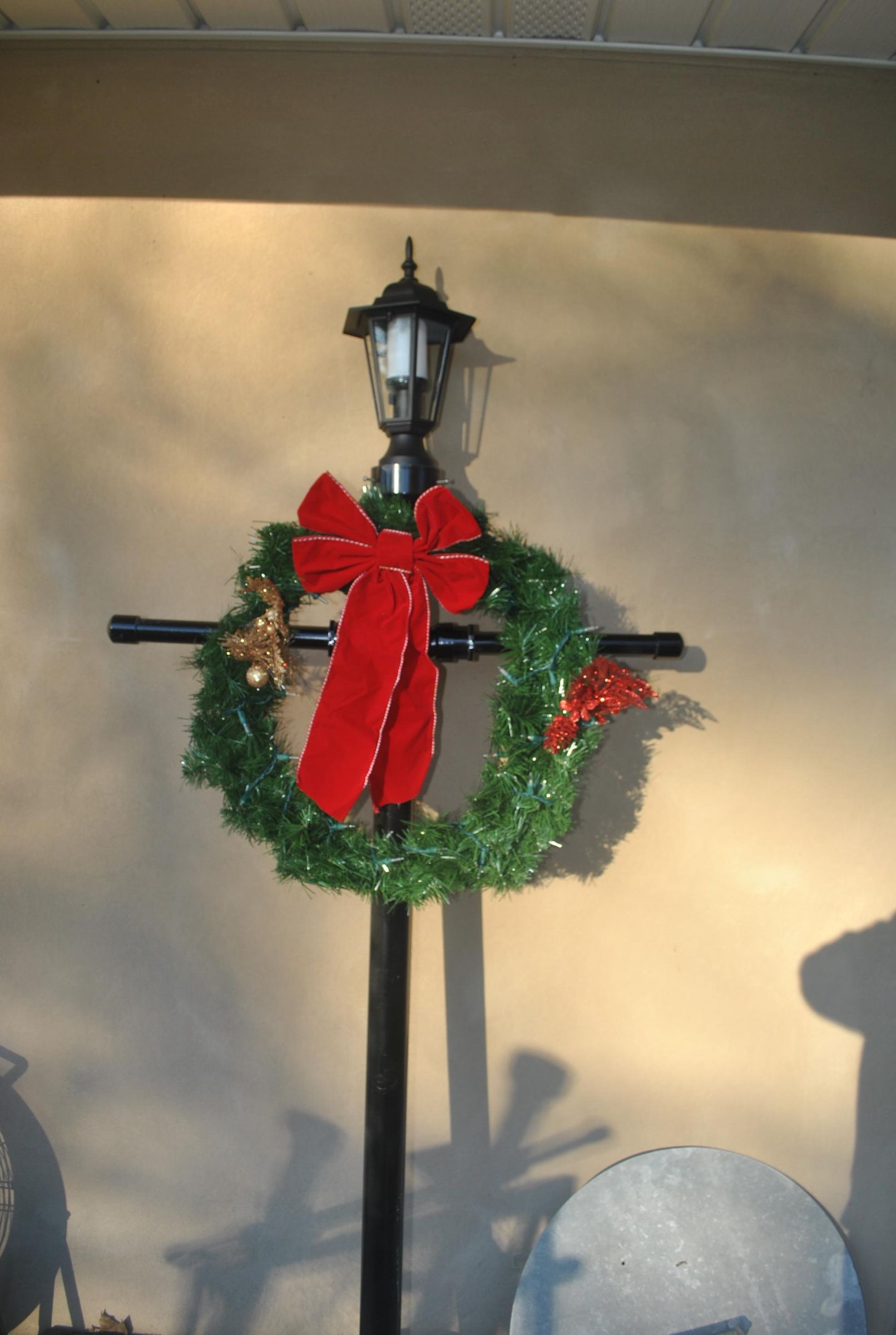 DIY Christmas Lamppost : 9 Steps (with Pictures) - Instructables