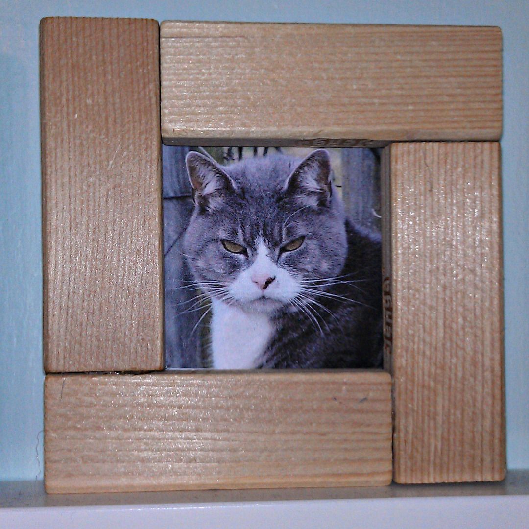 Square Instagram Frame : 5 Steps (with Pictures) - Instructables