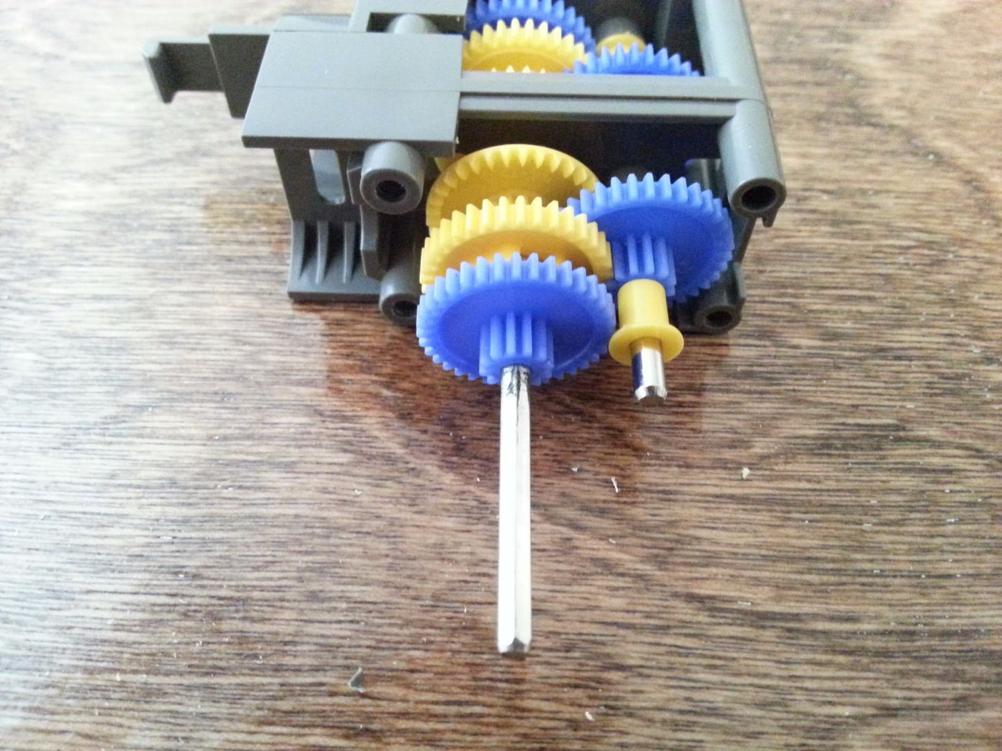 Tracked Arduino Robot : 21 Steps (with Pictures) - Instructables