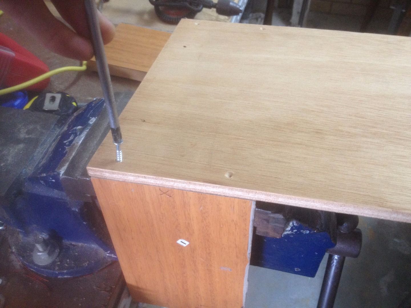 Convert Your Jigsaw Into a Scrollsaw : 8 Steps (with Pictures ...