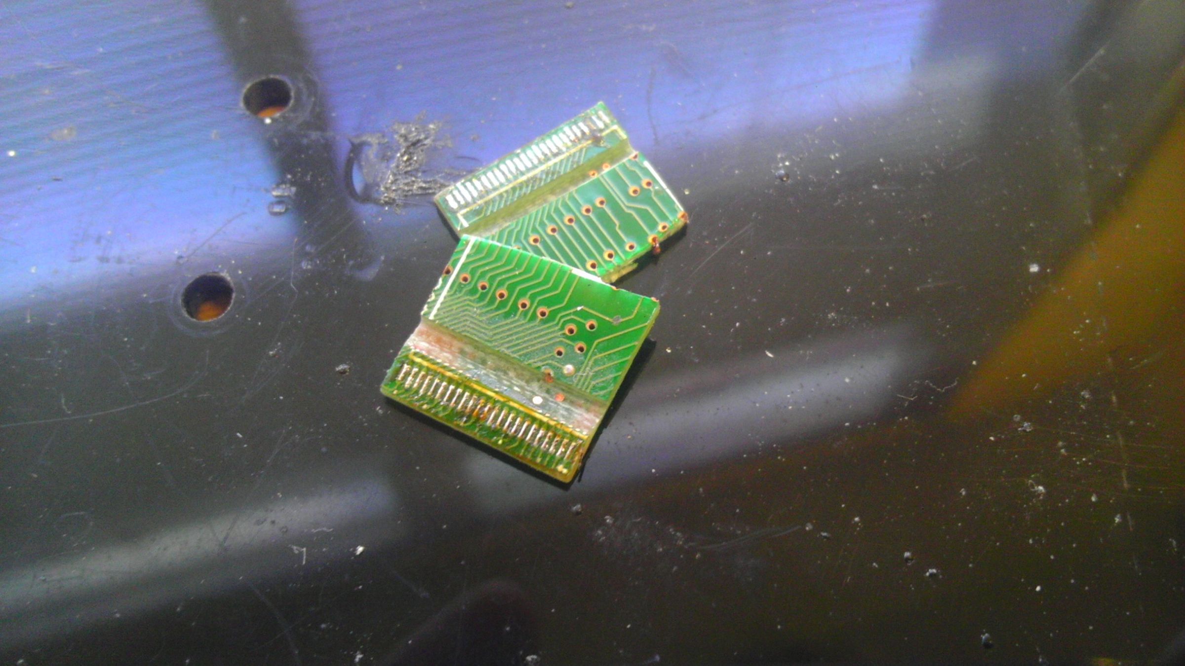DIY Breakout for Scavenged Surface Mount IC : 6 Steps - Instructables