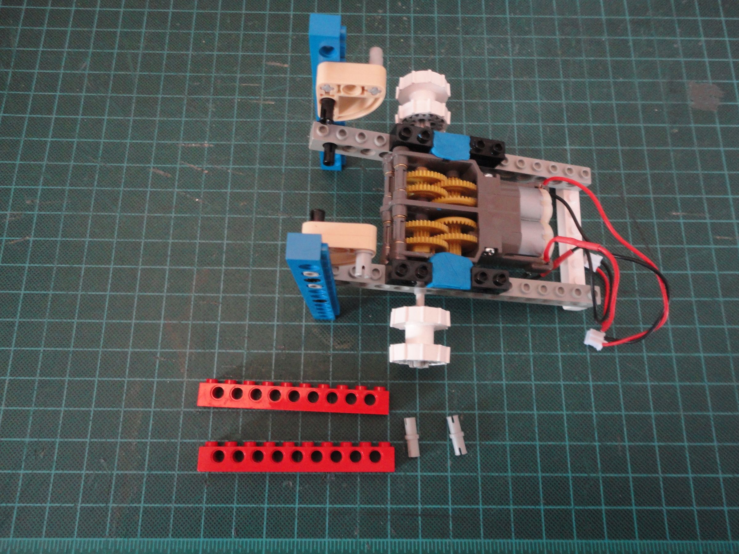 Lego Track Bot : 14 Steps (with Pictures) - Instructables