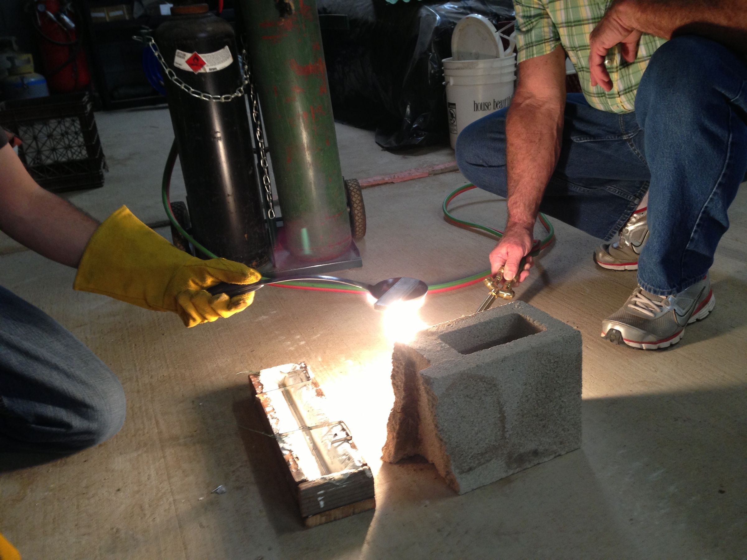 Build a Custom Bone Kickstand With Cast Aluminum : 10 Steps (with ...