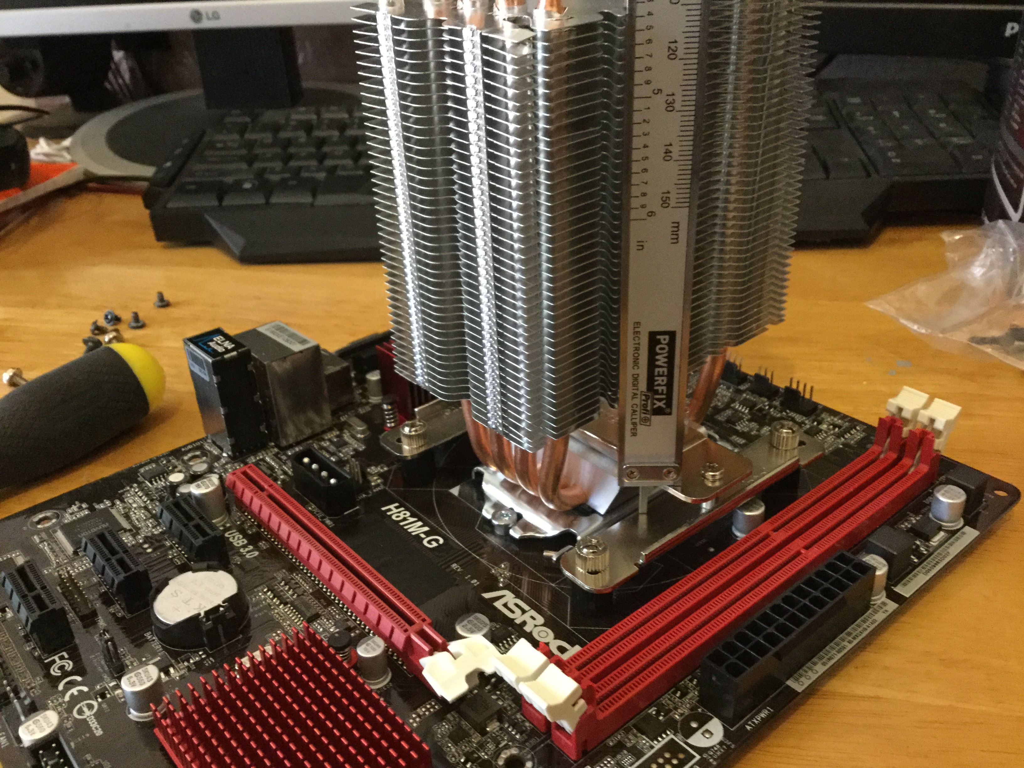 Replace Intel Cpu Cooler : 4 Steps - Instructables