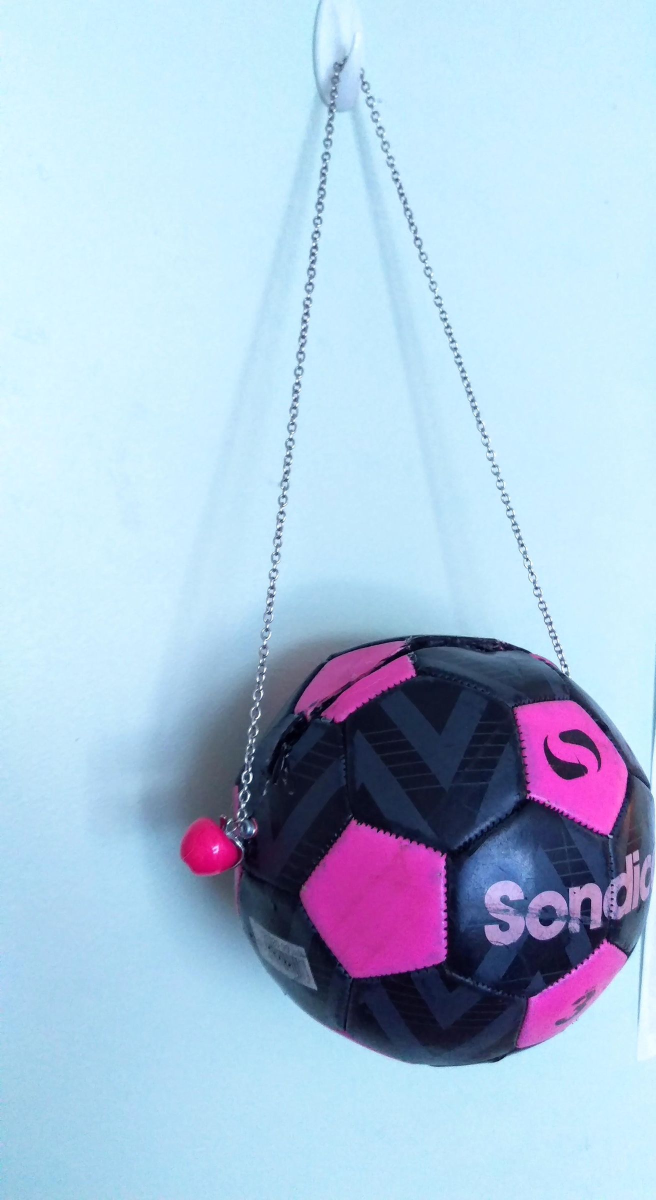 Soccer Ball Handbag : 5 Steps (with Pictures) - Instructables