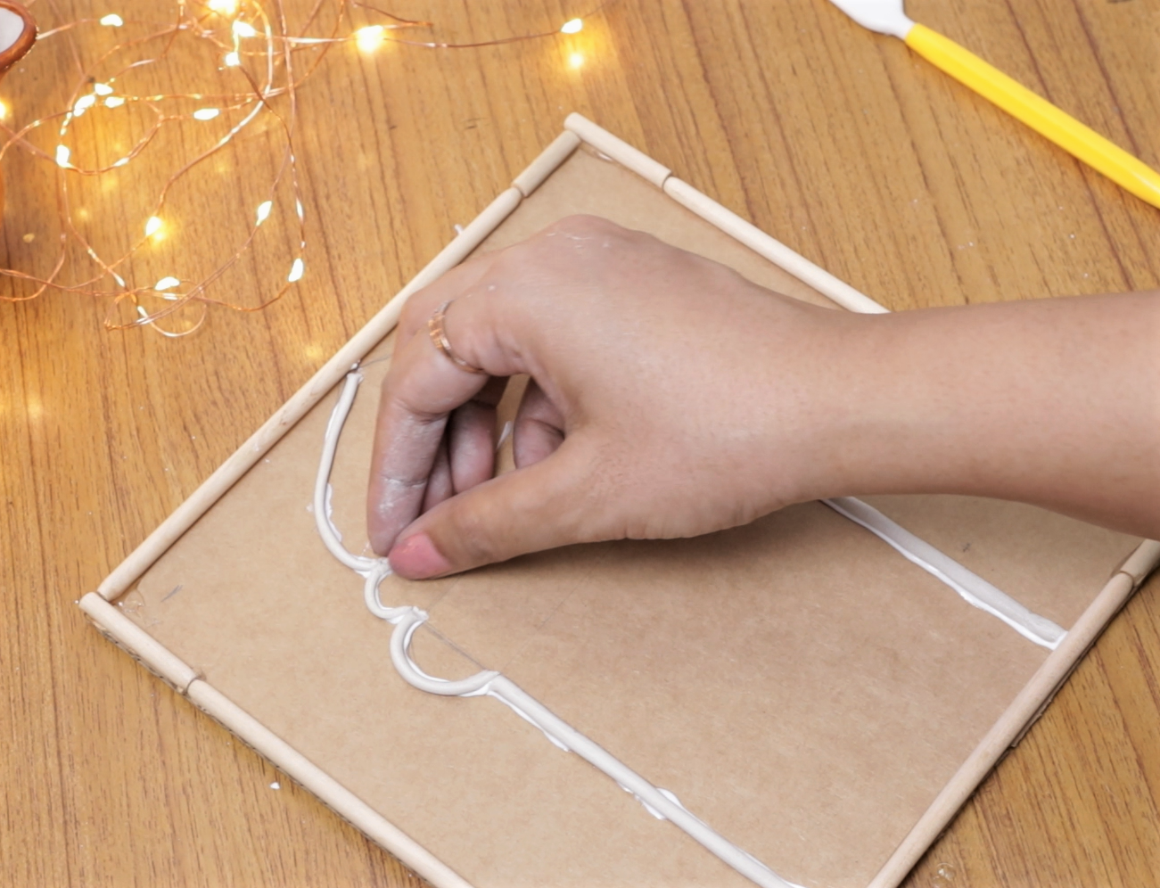 DIY Cardboard Wall Hanging : 20 Steps (with Pictures) - Instructables