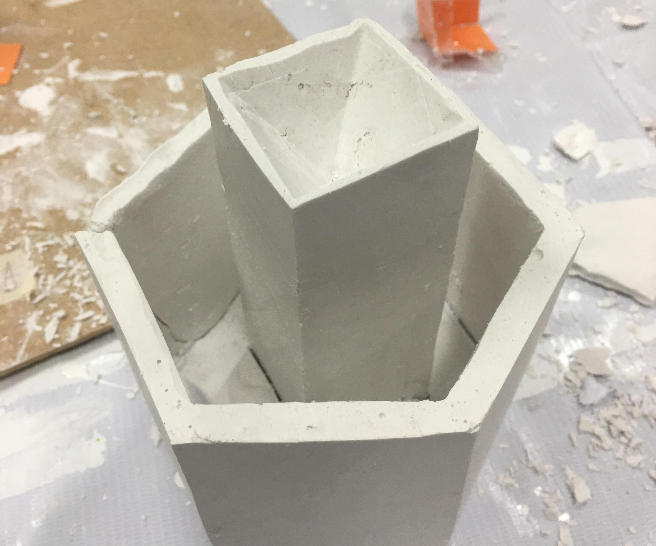 Casting Plaster (Stationary Holder) : 4 Steps - Instructables