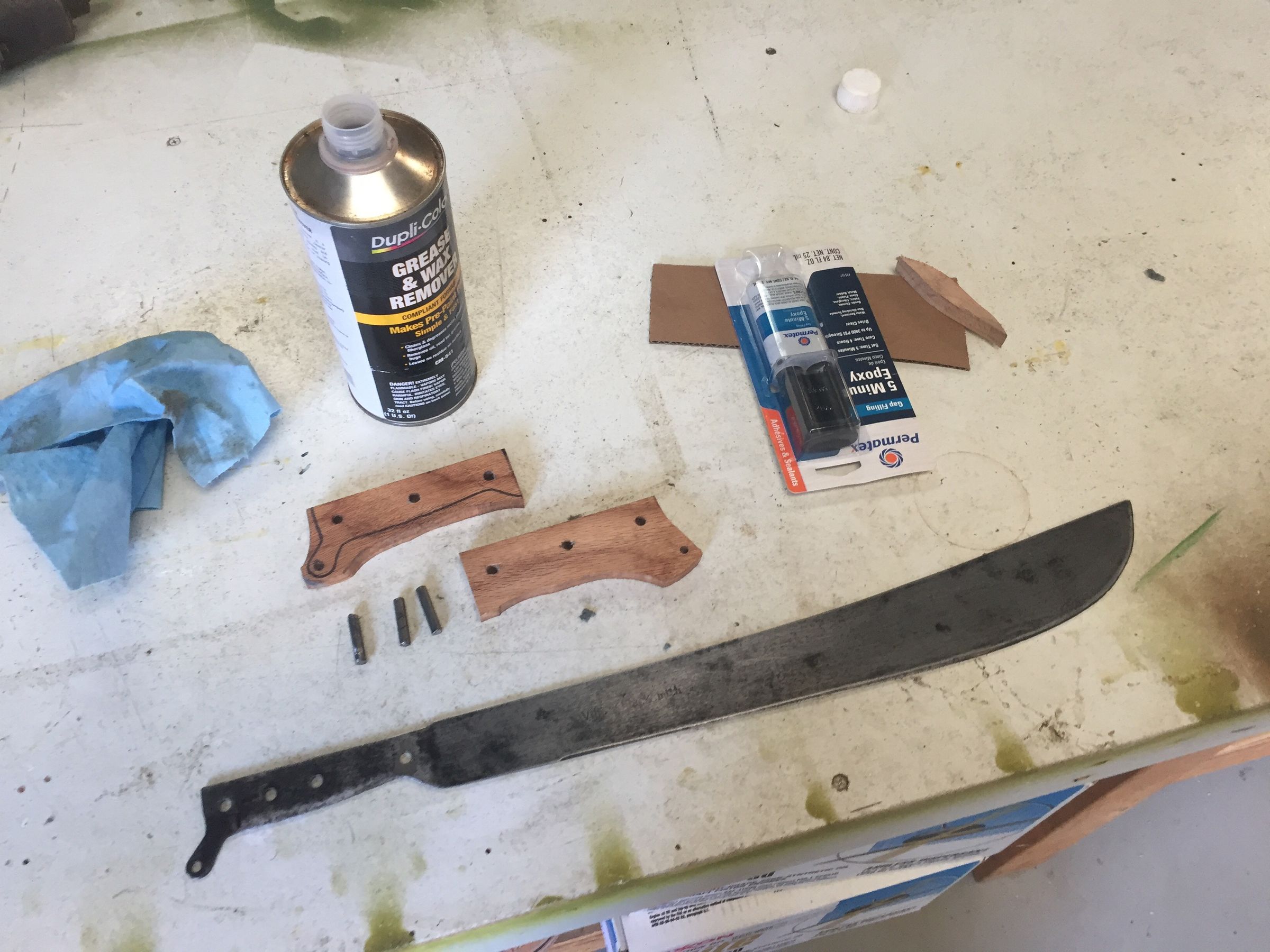 Replacing a Machete Handle : 5 Steps (with Pictures) - Instructables