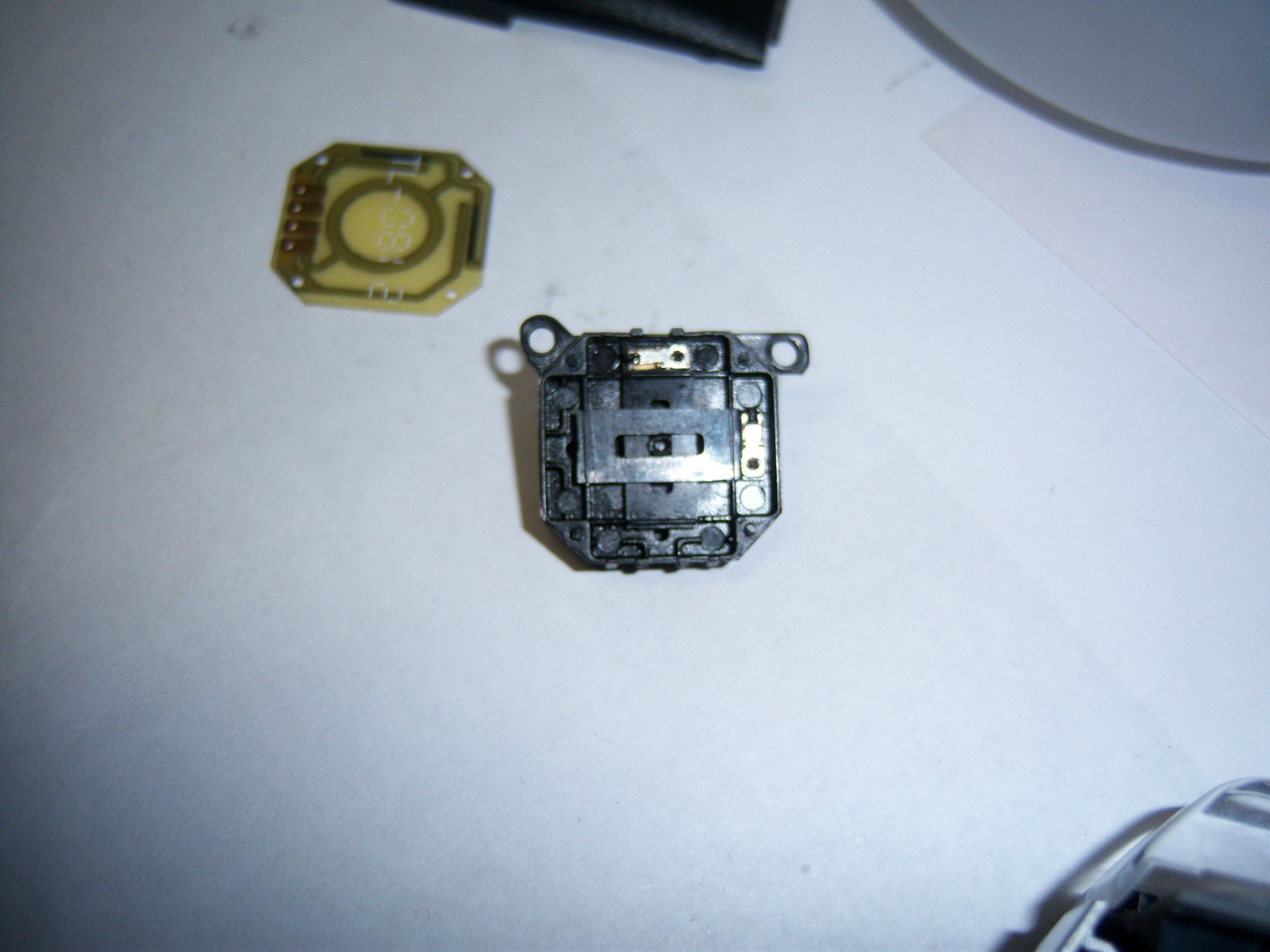 Repair a Wandering PSP Analog Joystick : 13 Steps - Instructables