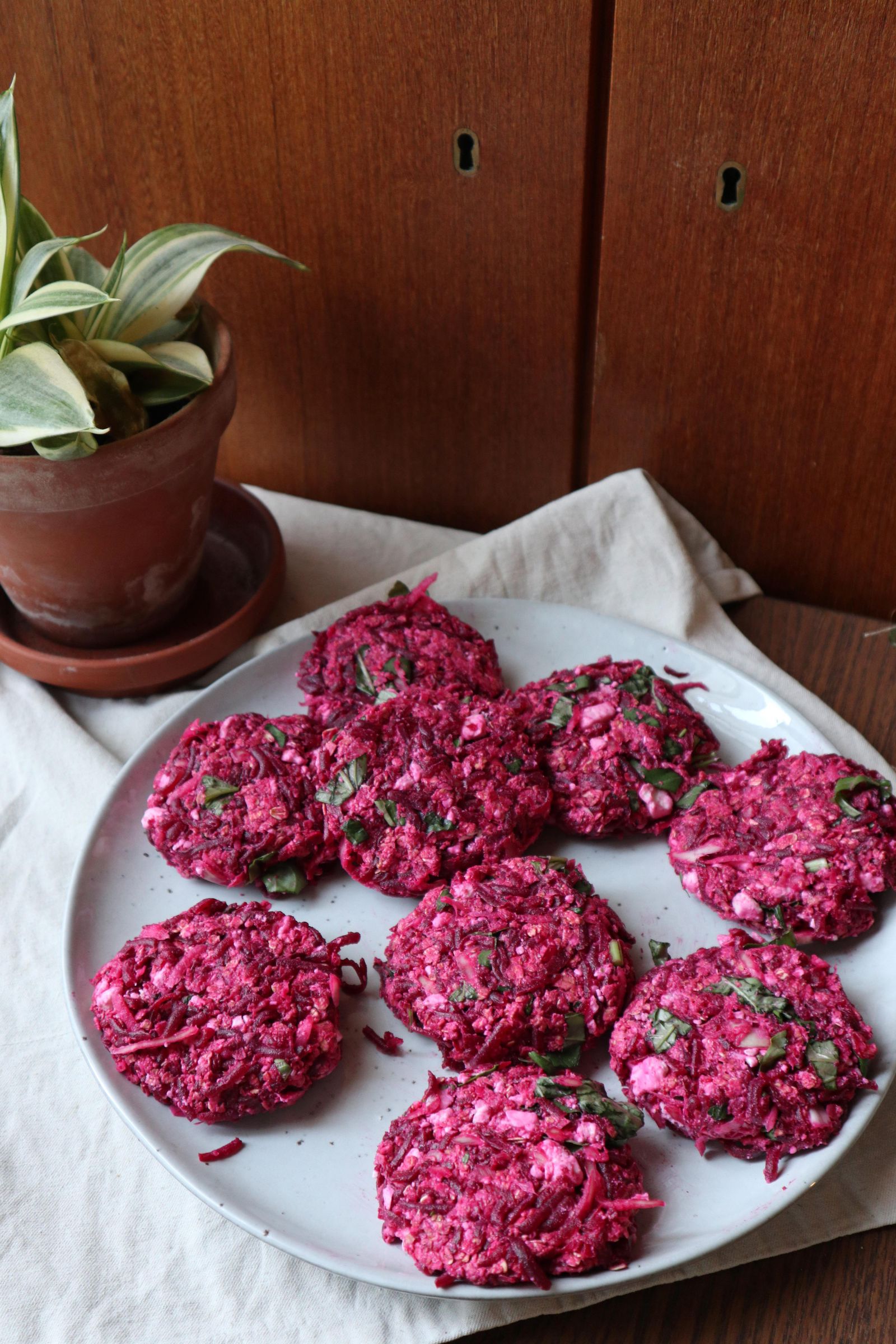 Beetroot Burgers and Burger Buns : 30 Steps (with Pictures) - Instructables