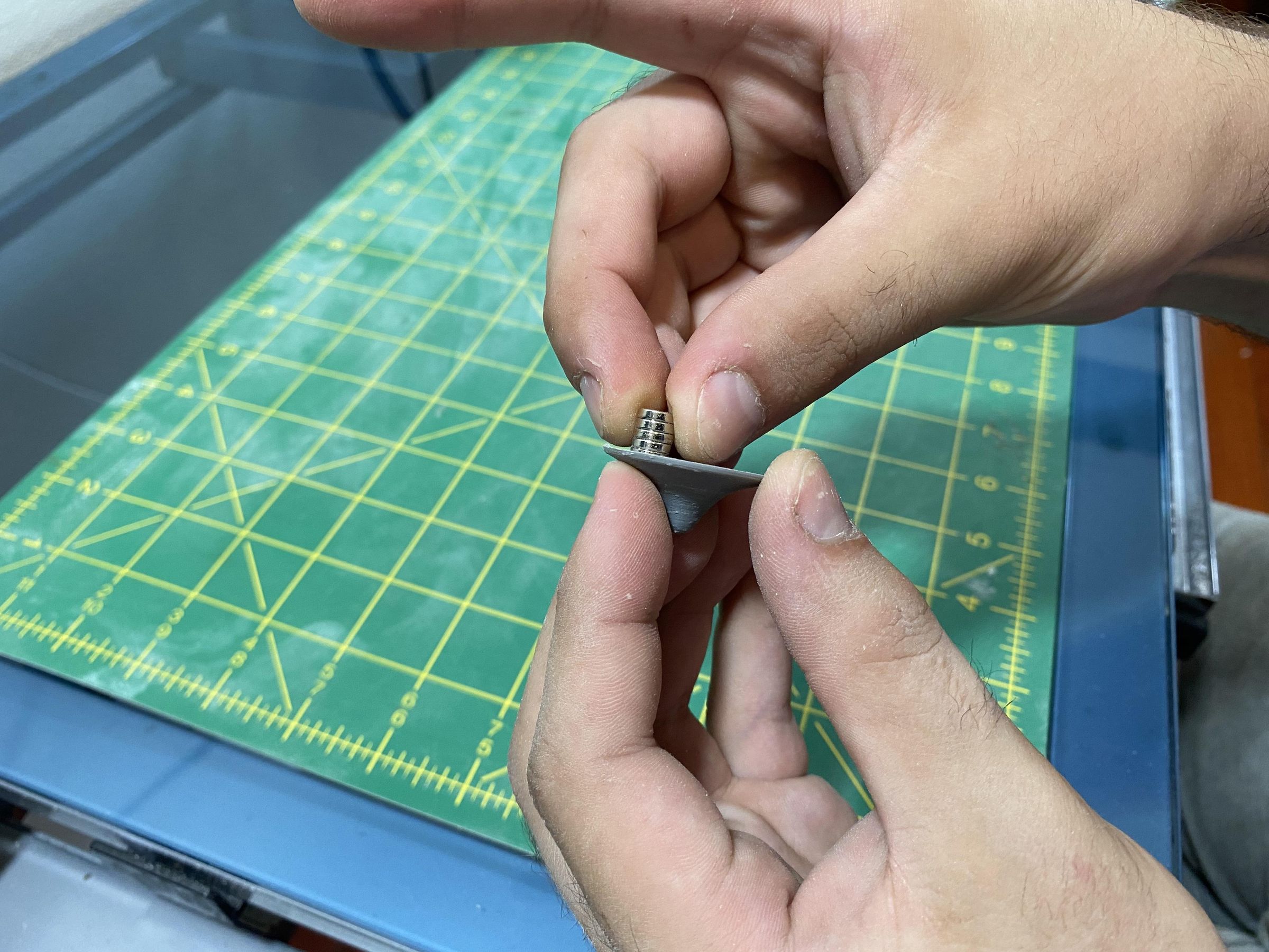 Inception Top With Magnetic Levitation : 13 Steps (with Pictures ...