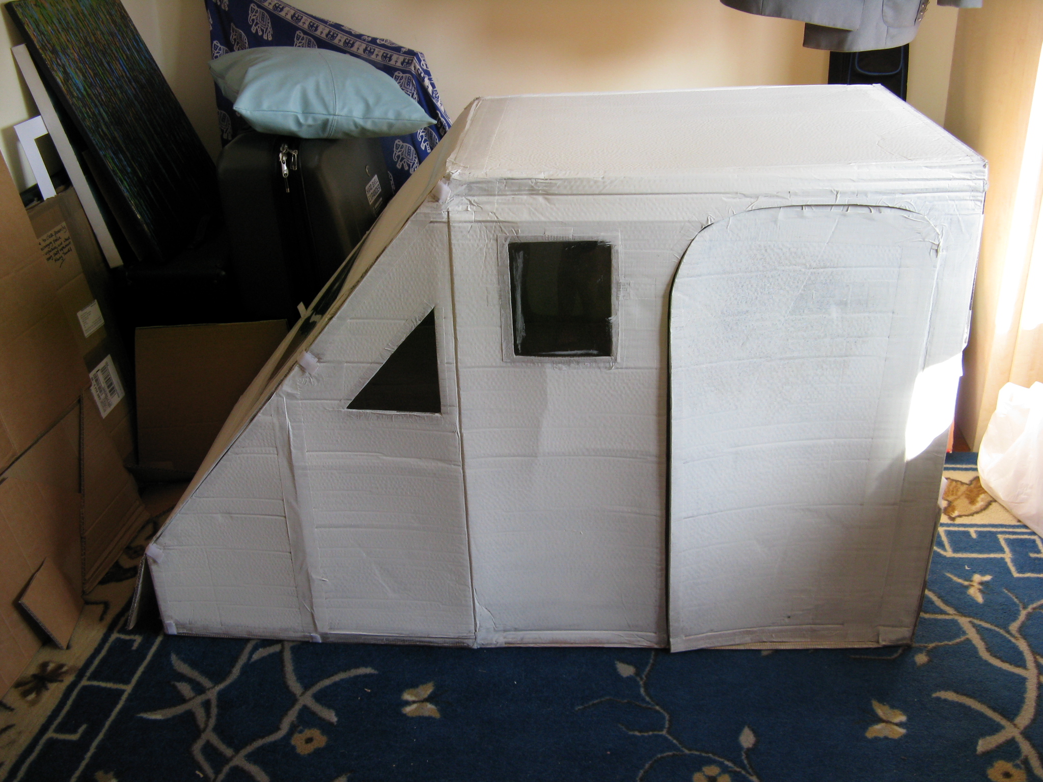 Spaceship for Kids Fold-able Made From Cardboard : 5 Steps (with ...