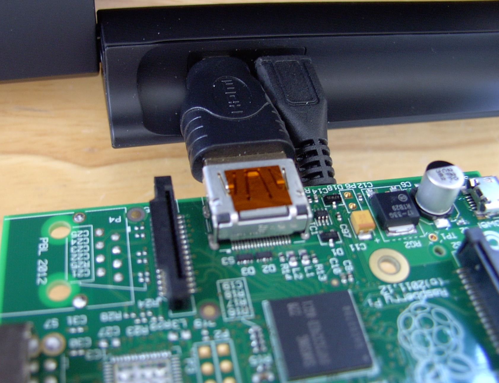 The Raspberry Pi - Lapdock Connection : 7 Steps - Instructables