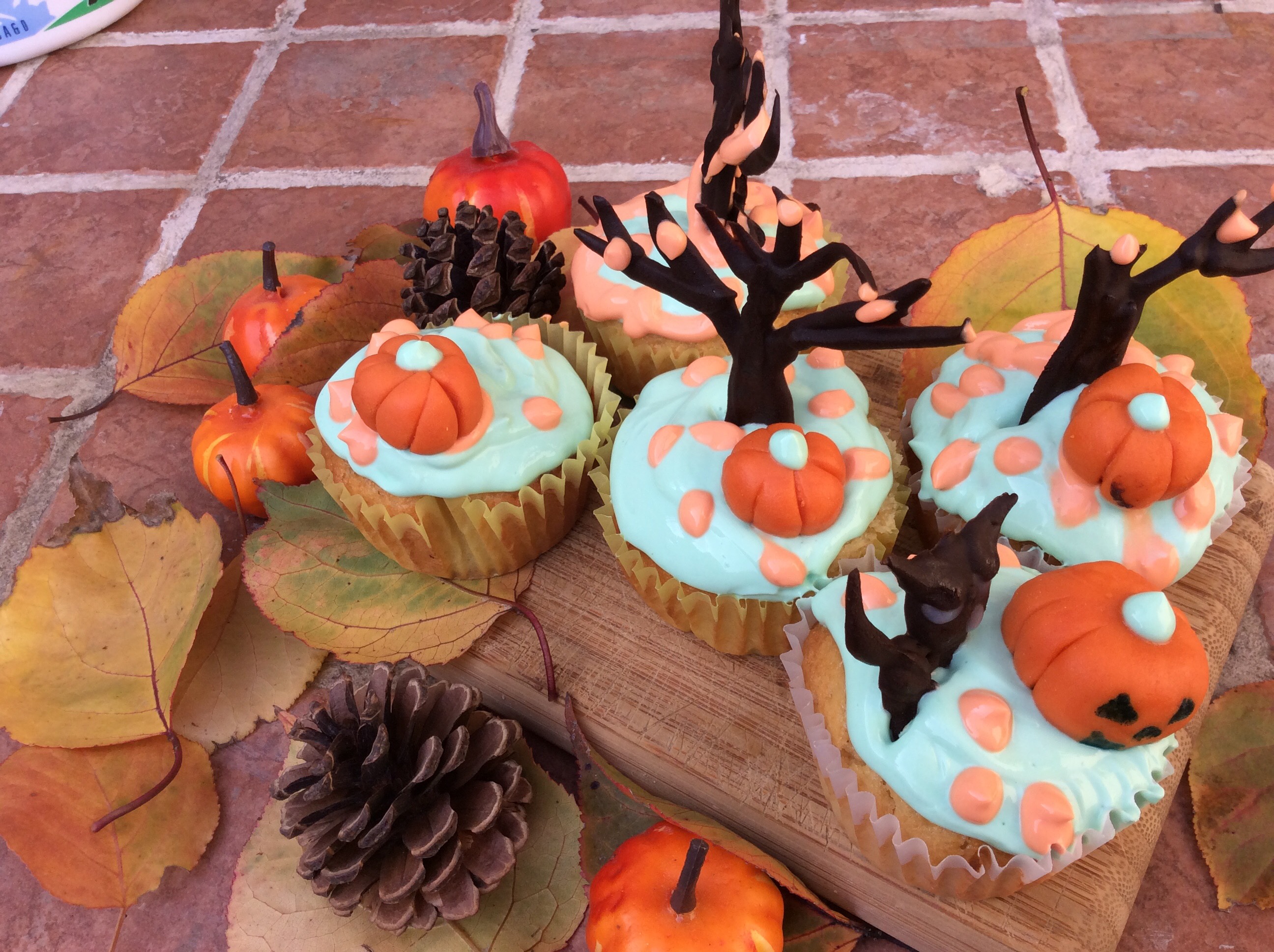 Autumn Cupcakes Kids