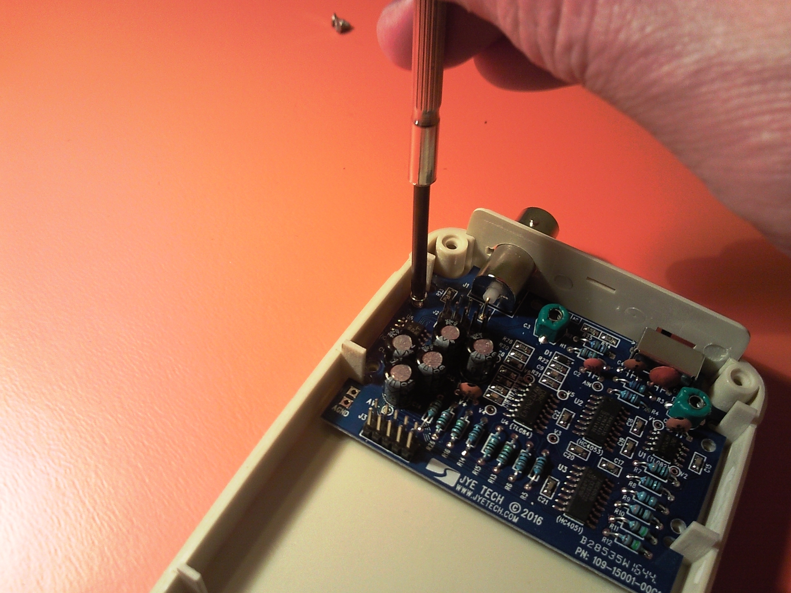 DIY Oscilloscope Kit - Assembling and Troubleshooting Guide : 10 Steps ...
