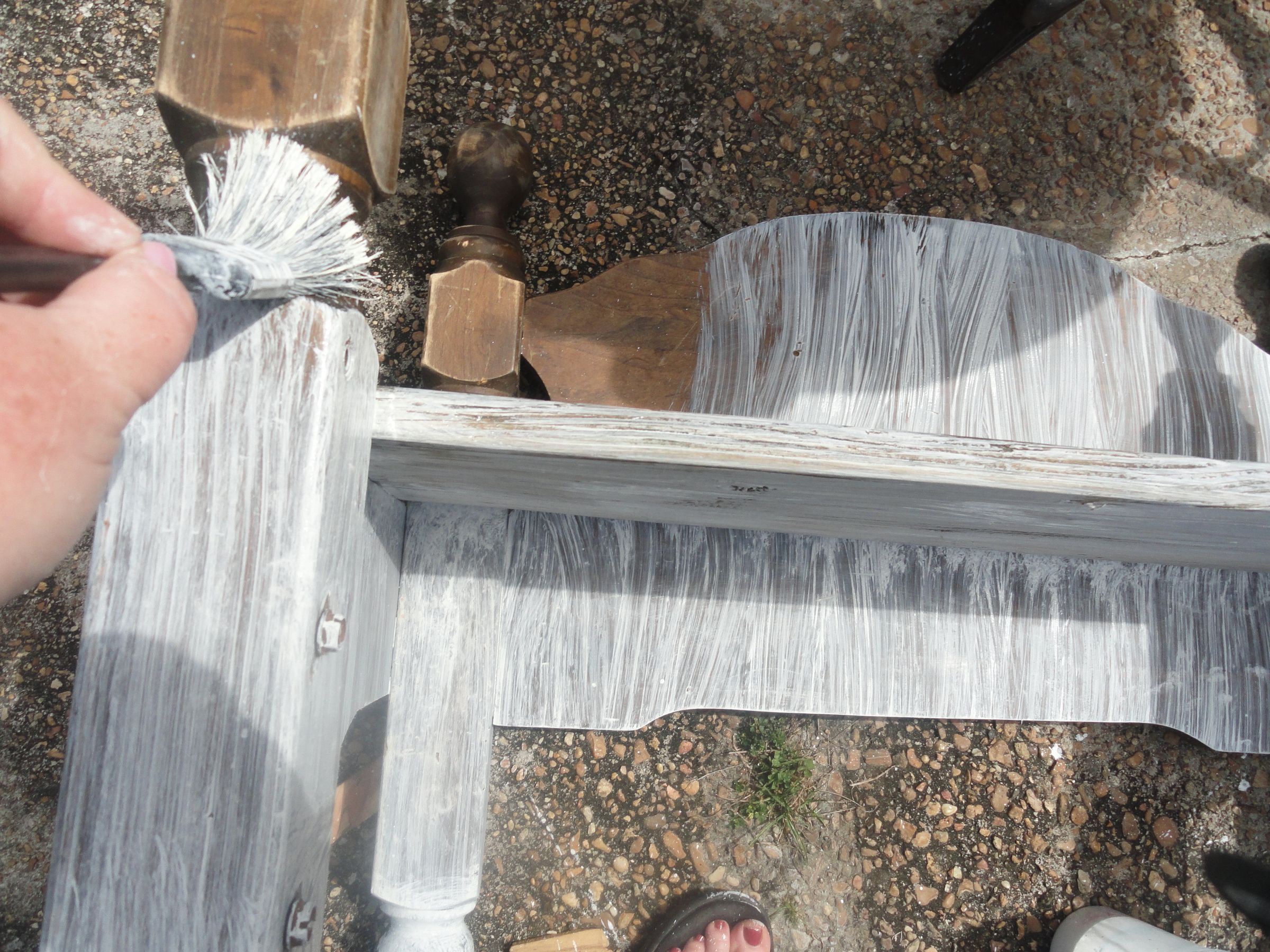Rustic Garden/Planter Bench From Headboards : 7 Steps (with Pictures ...