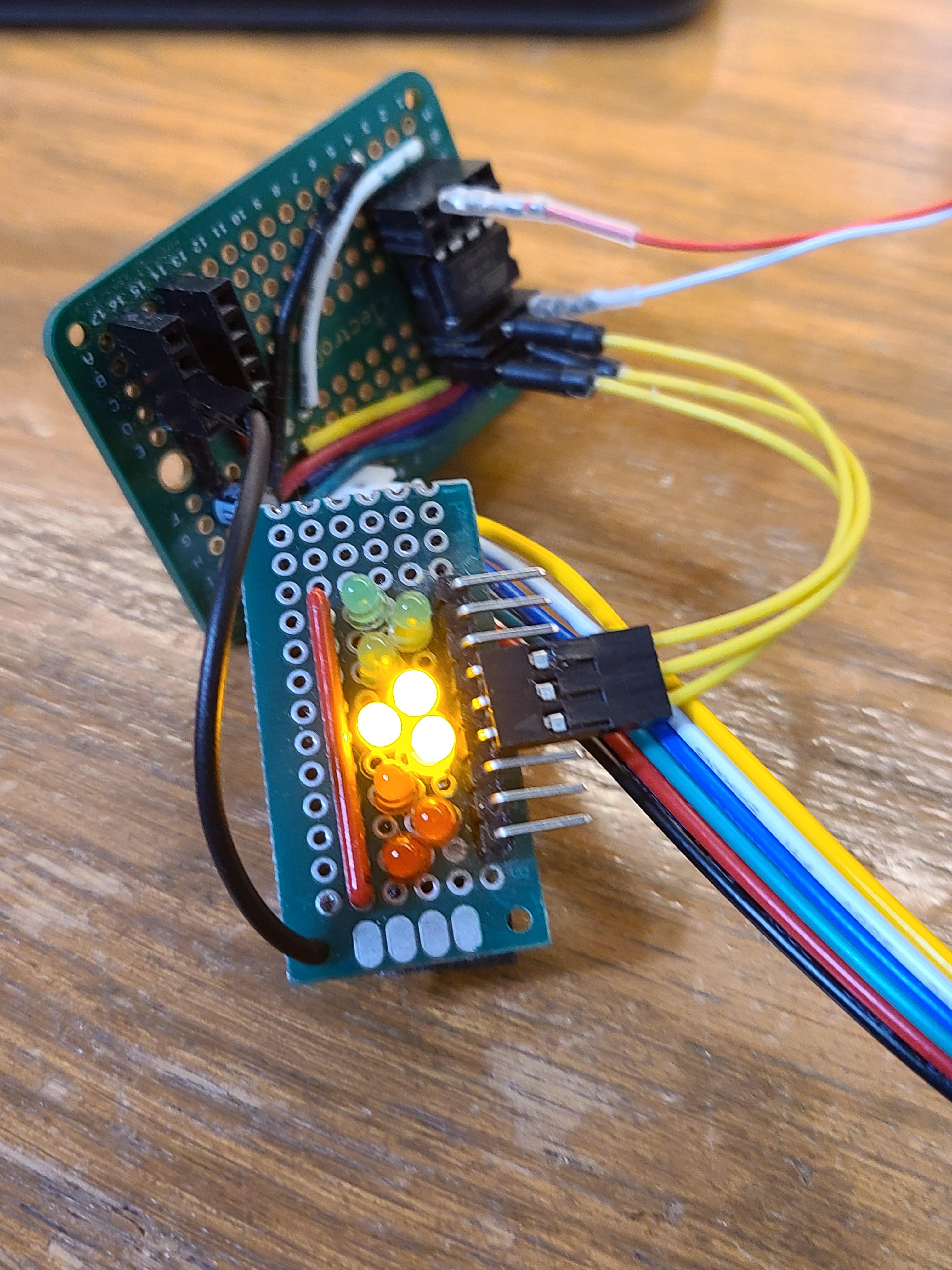 Attiny85 AVR PWM Haunted House Model LED Lights : 6 Steps - Instructables