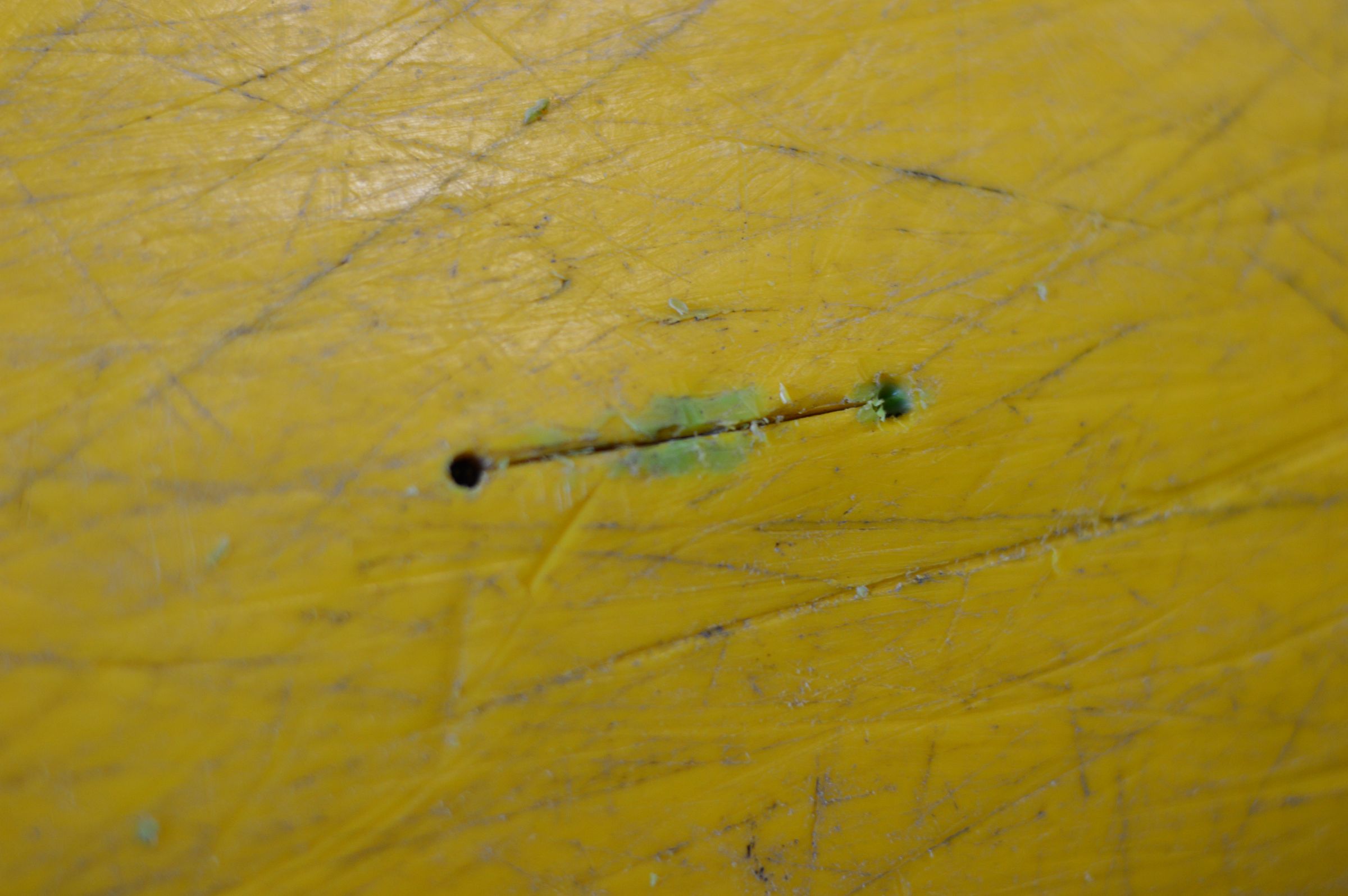 Fixing a Broken Kayak / Easy Plastic Welding : 4 Steps - Instructables