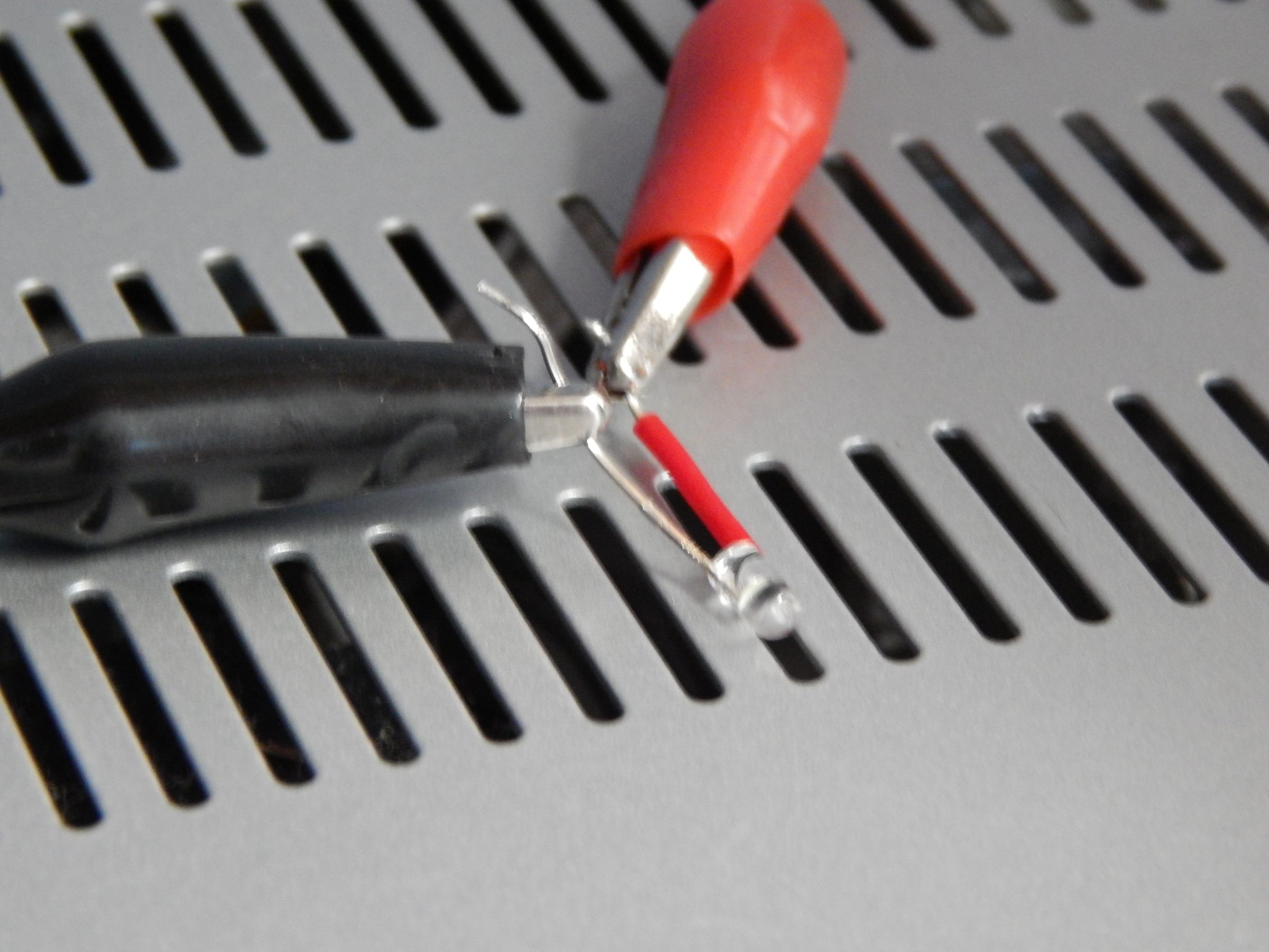 The Dancing LEDs - Instructables