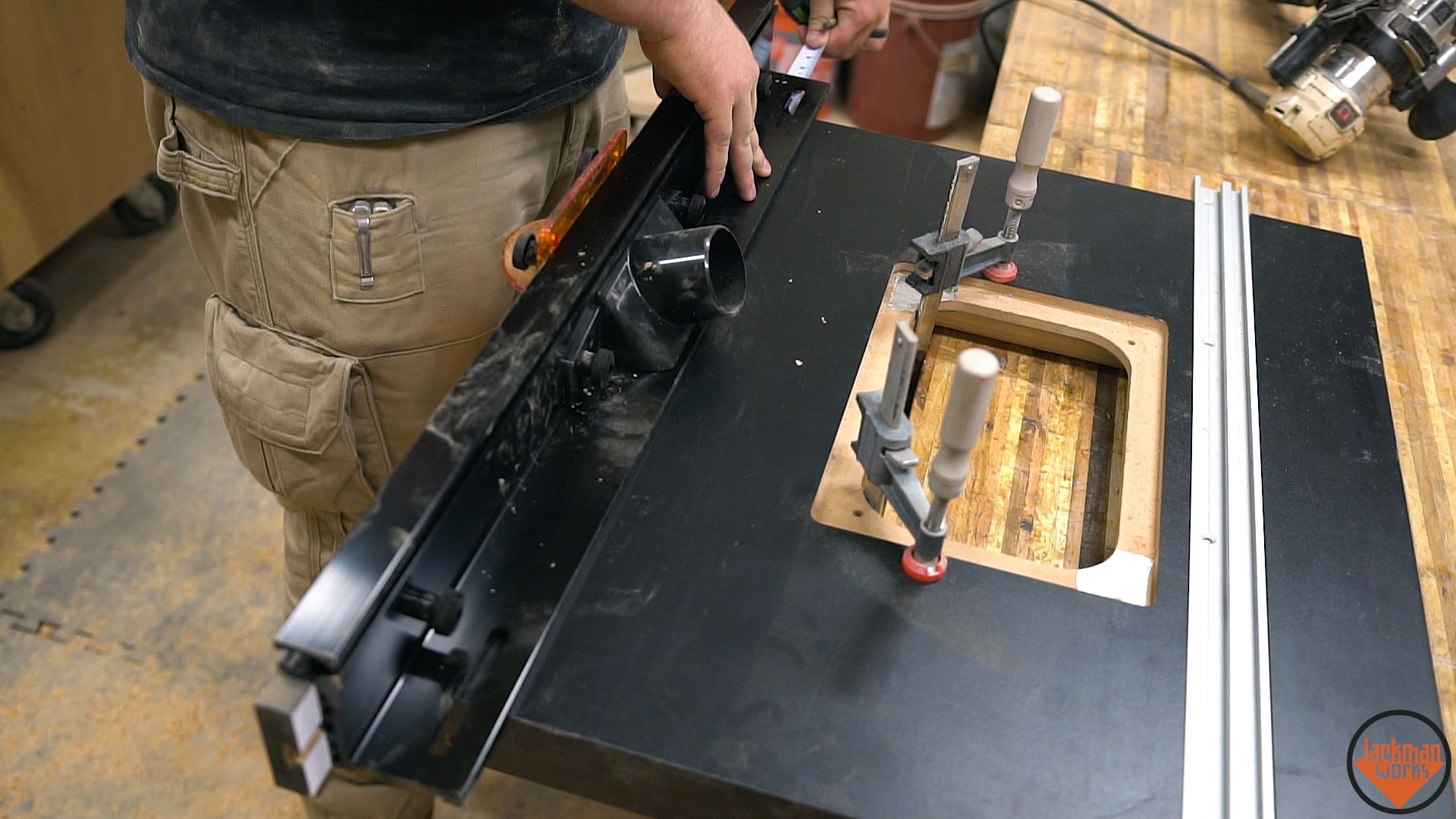 Ultimate Router Table & Storage Cabinet (table Saw Extension Wing) : 17 ...