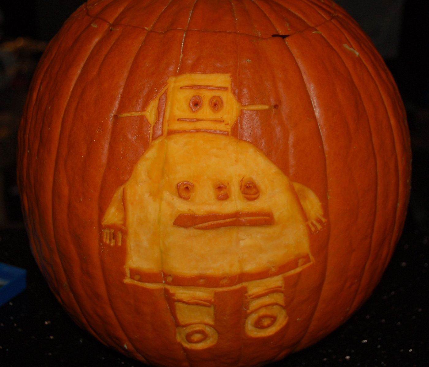 Instructables Robot Halloween Pumpkin - Instructables