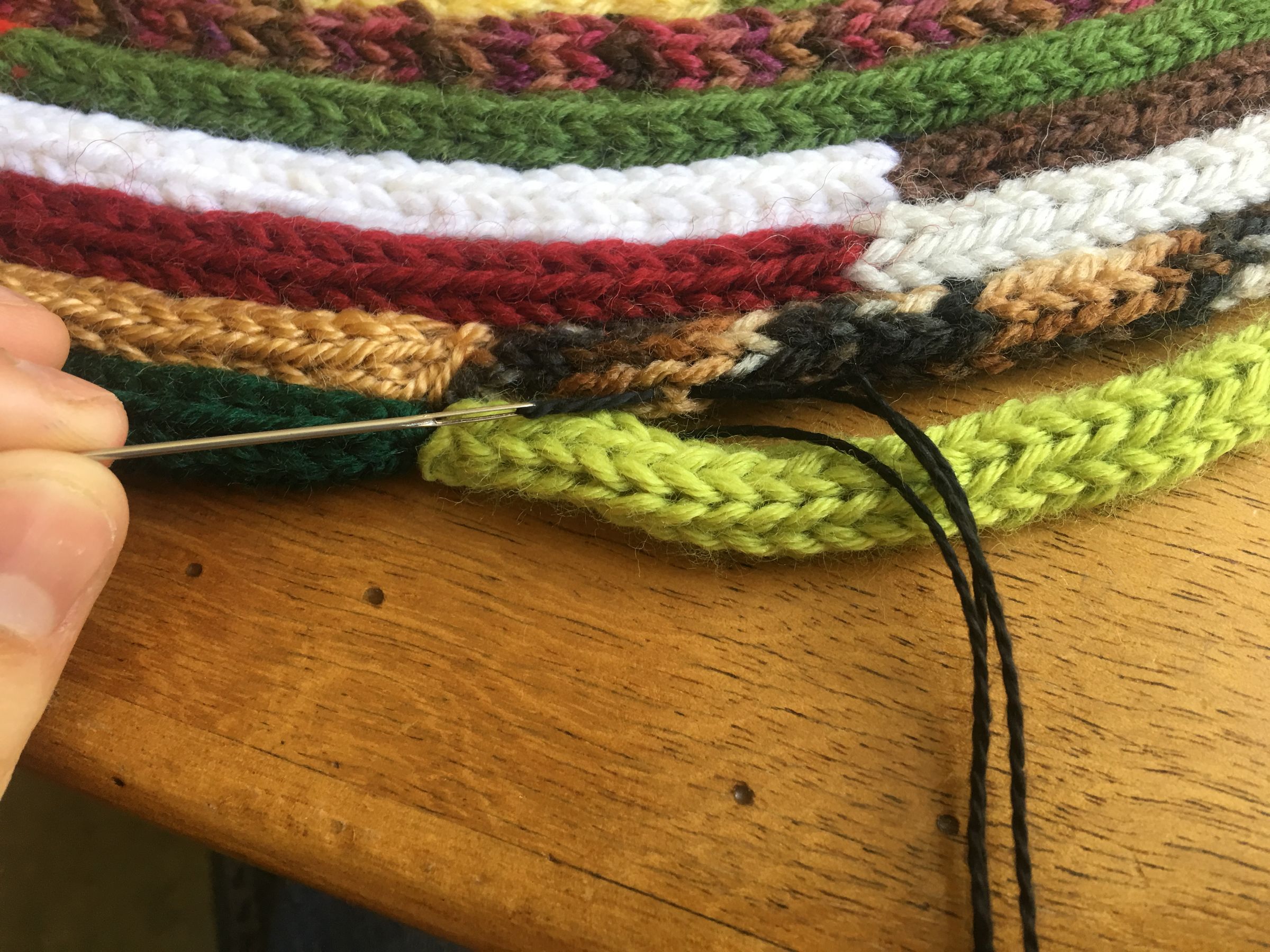 How to French Knit a Rug : 11 Steps (with Pictures) - Instructables