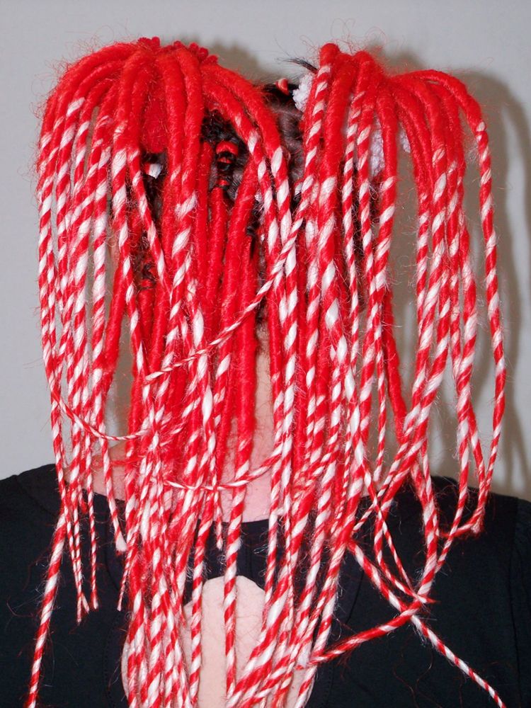 How to Install Single Ended Dreads. : 4 Steps - Instructables