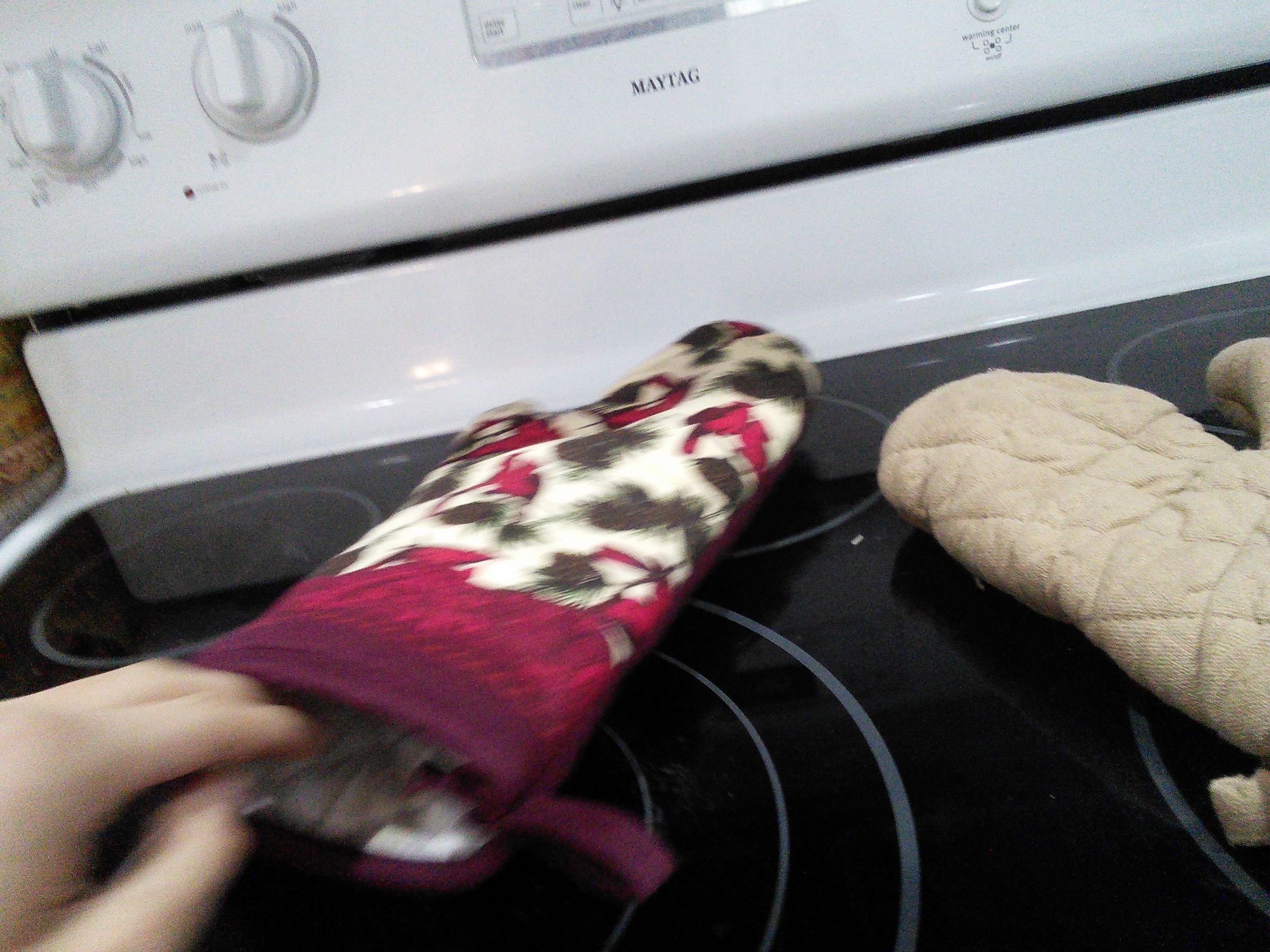 How to Make an Invisible Chef : 4 Steps - Instructables