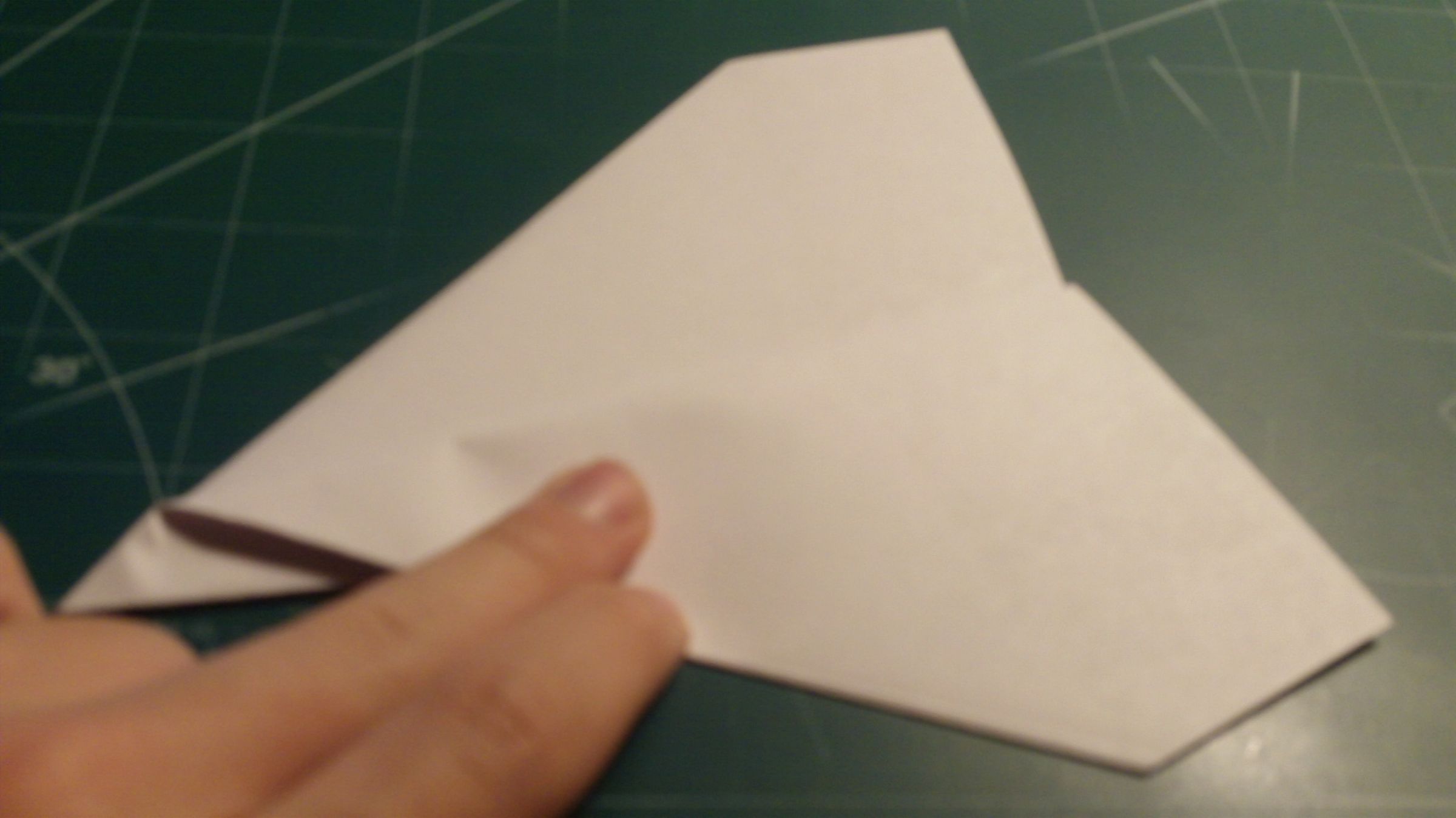 How to Make the Rapier Paper Airplane : 8 Steps - Instructables